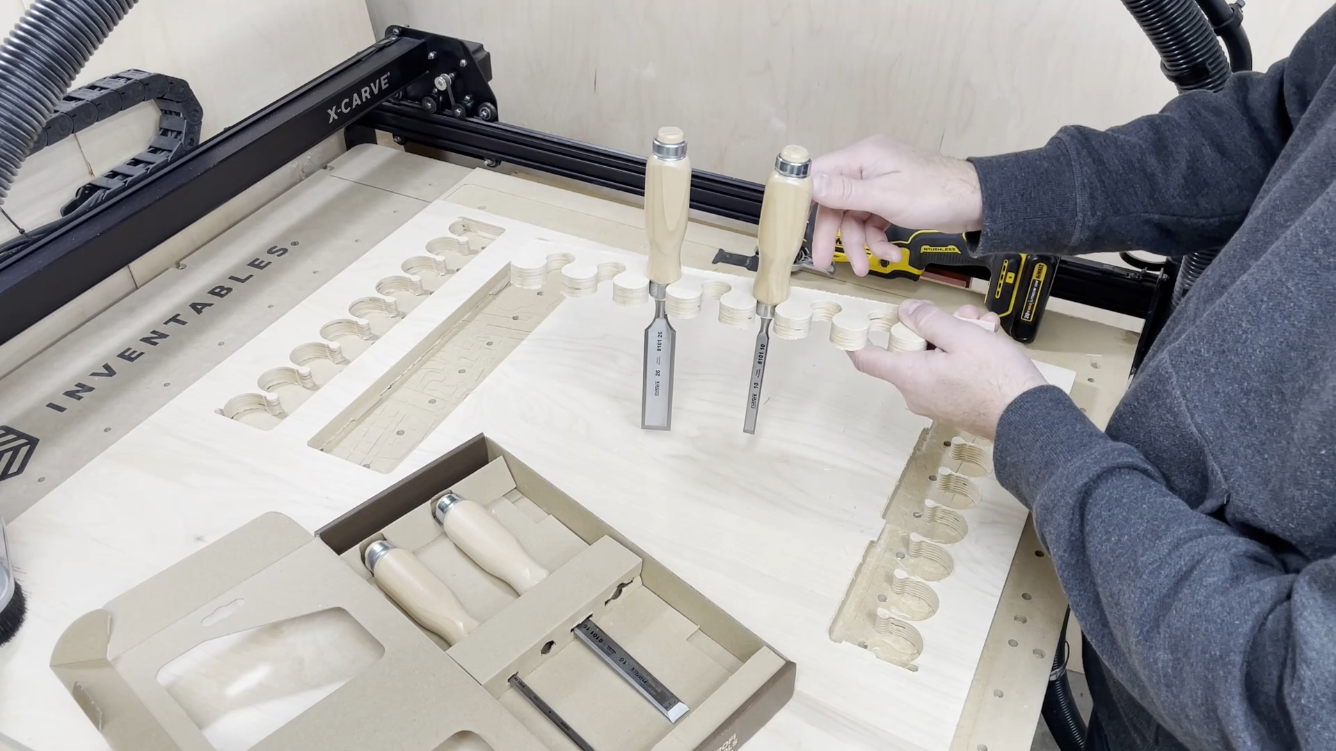 Wall Mounted Chisel Rack With Built in Stand : 8 Steps (with Pictures ...