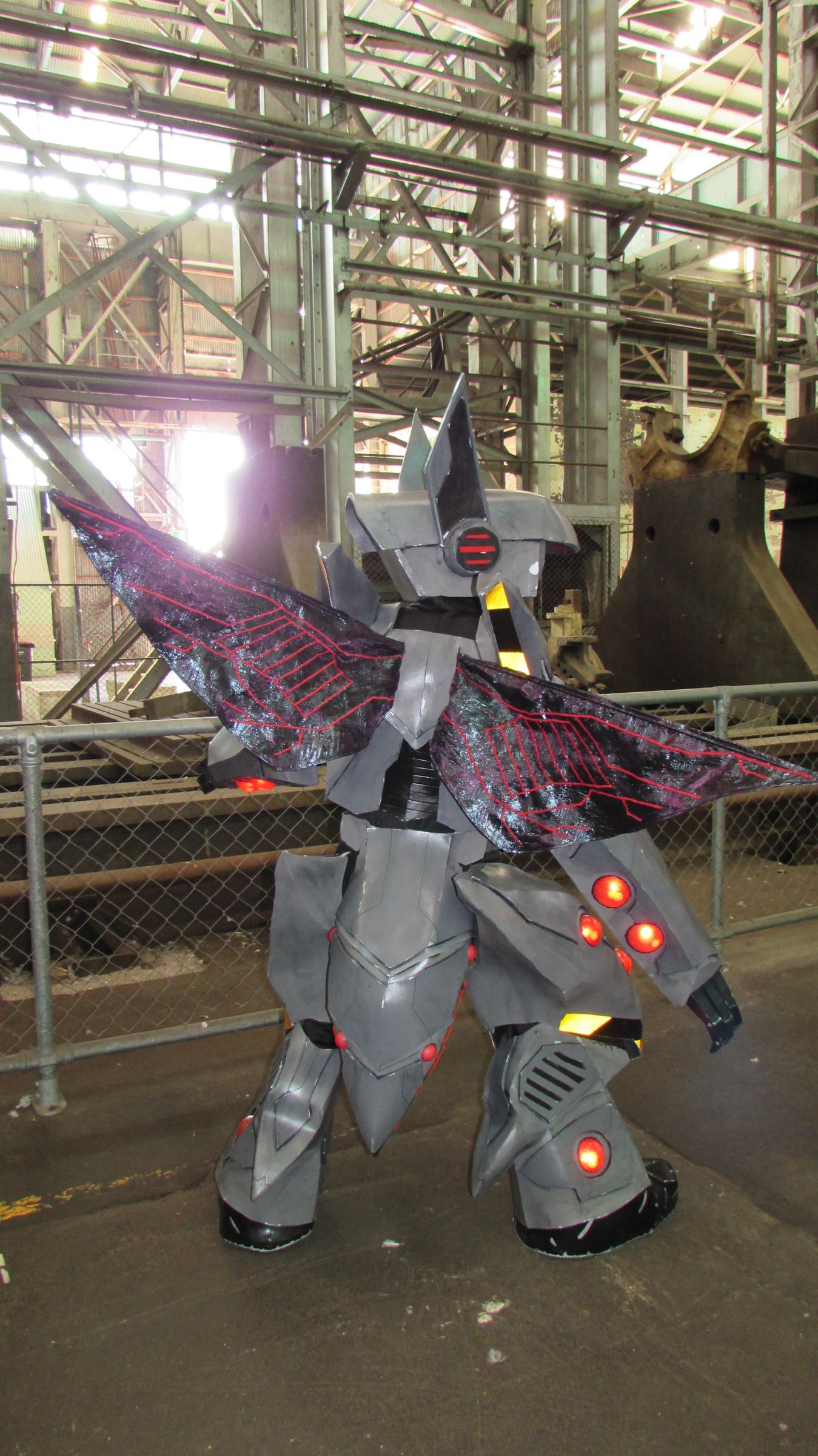 EVA Foam Robot Costume : 16 Steps (with Pictures) - Instructables