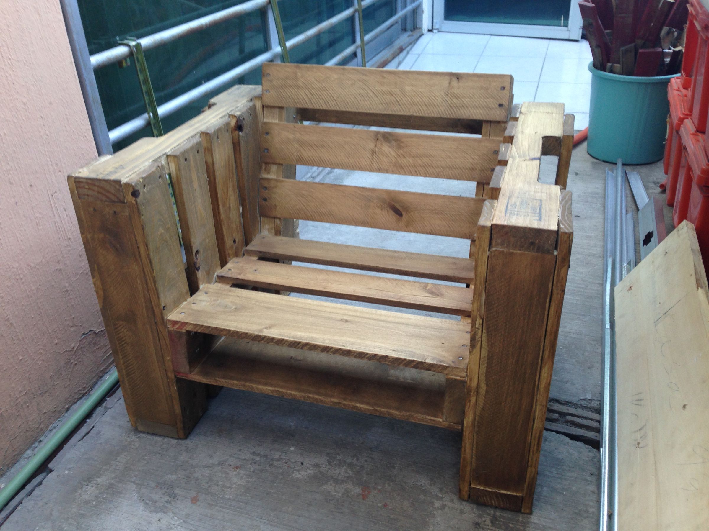 Pallet Chair : 6 Steps (with Pictures) - Instructables