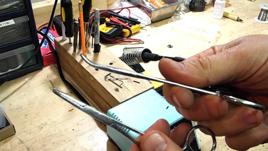 How to Solder the Easy Way! : 13 Steps (with Pictures) - Instructables