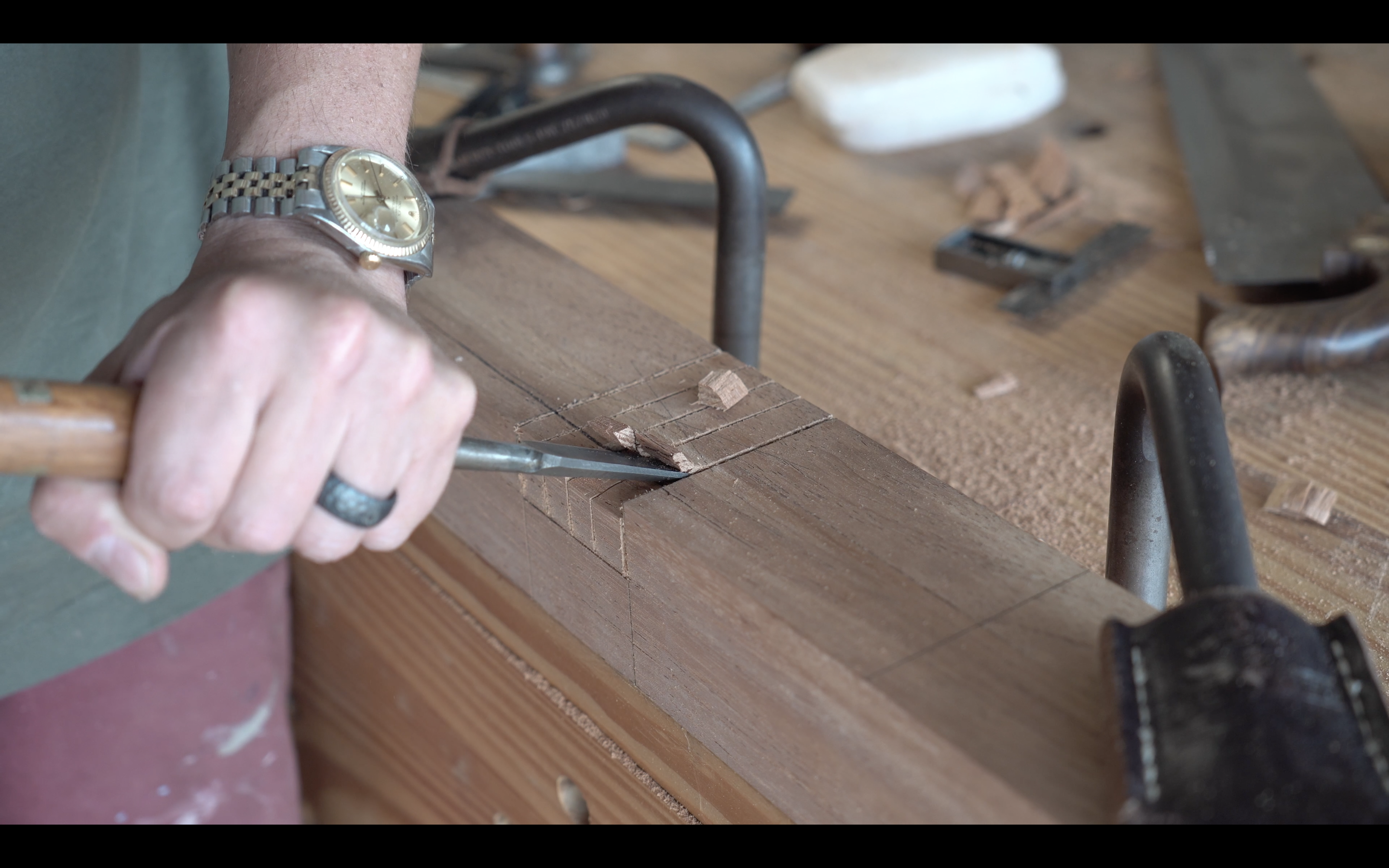 Modern Dining Table - Traditional Joinery : 10 Steps (with Pictures ...