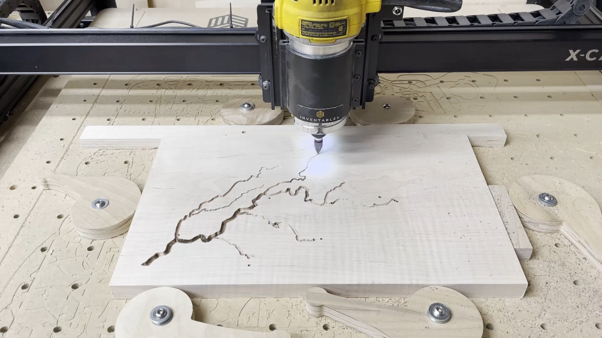 Lichtenberg Pattern on a CNC : 12 Steps (with Pictures) - Instructables