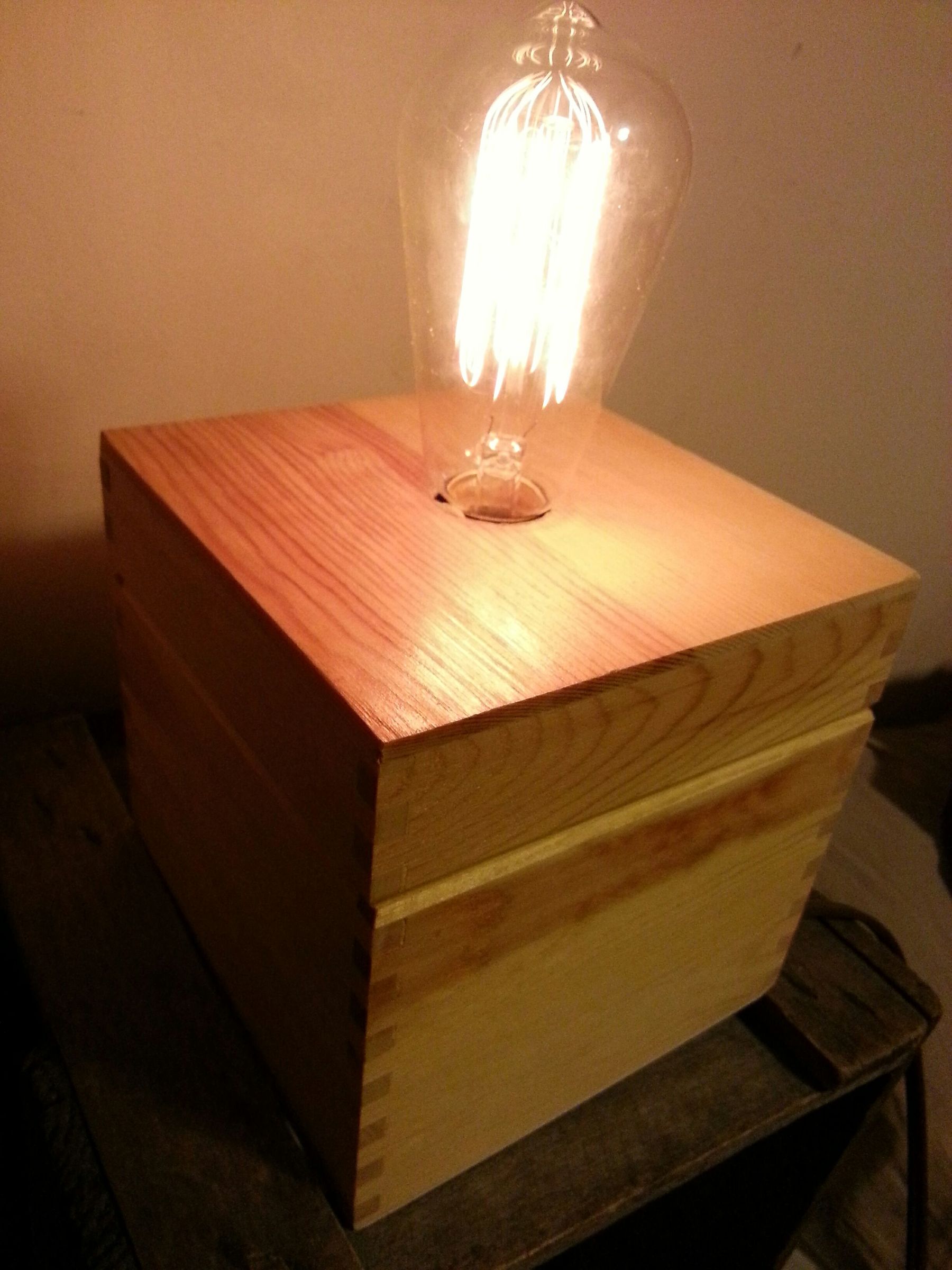 Simple Box Lamp : 10 Steps - Instructables
