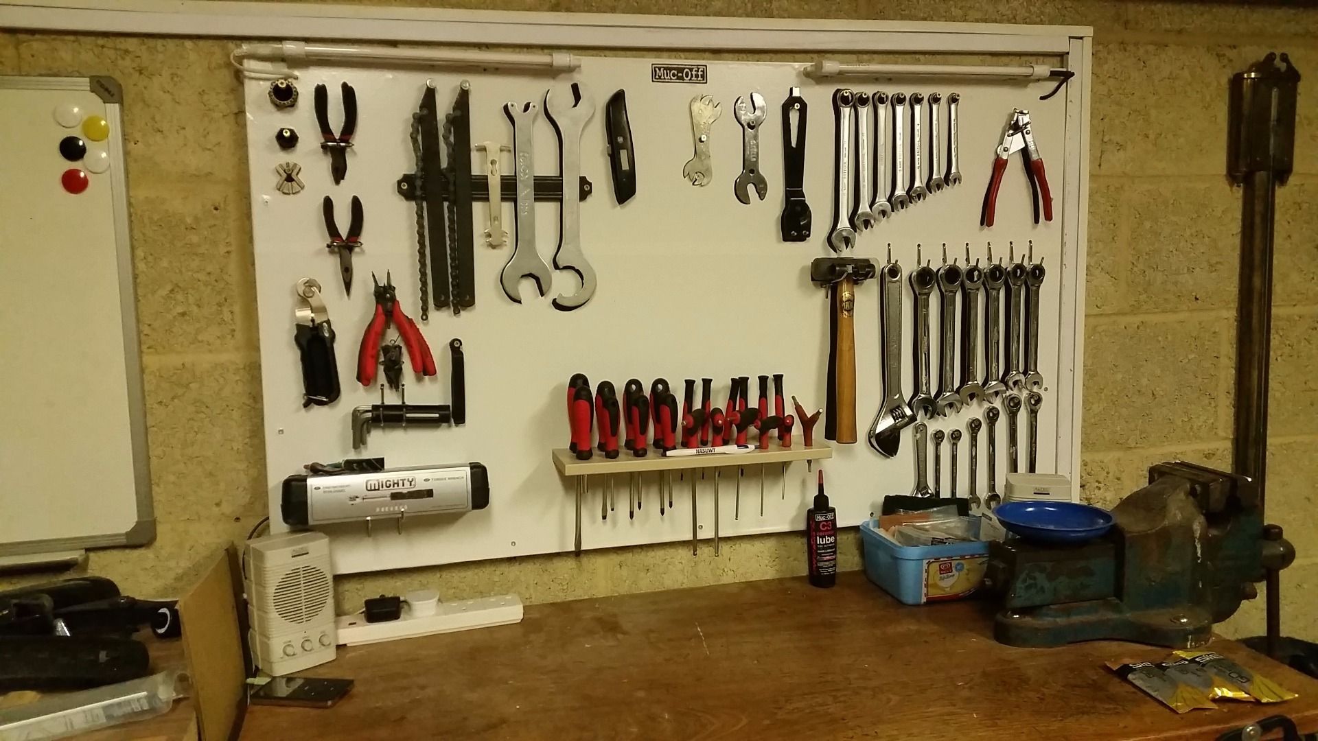 Awesome Shadow Board : 7 Steps (with Pictures) - Instructables