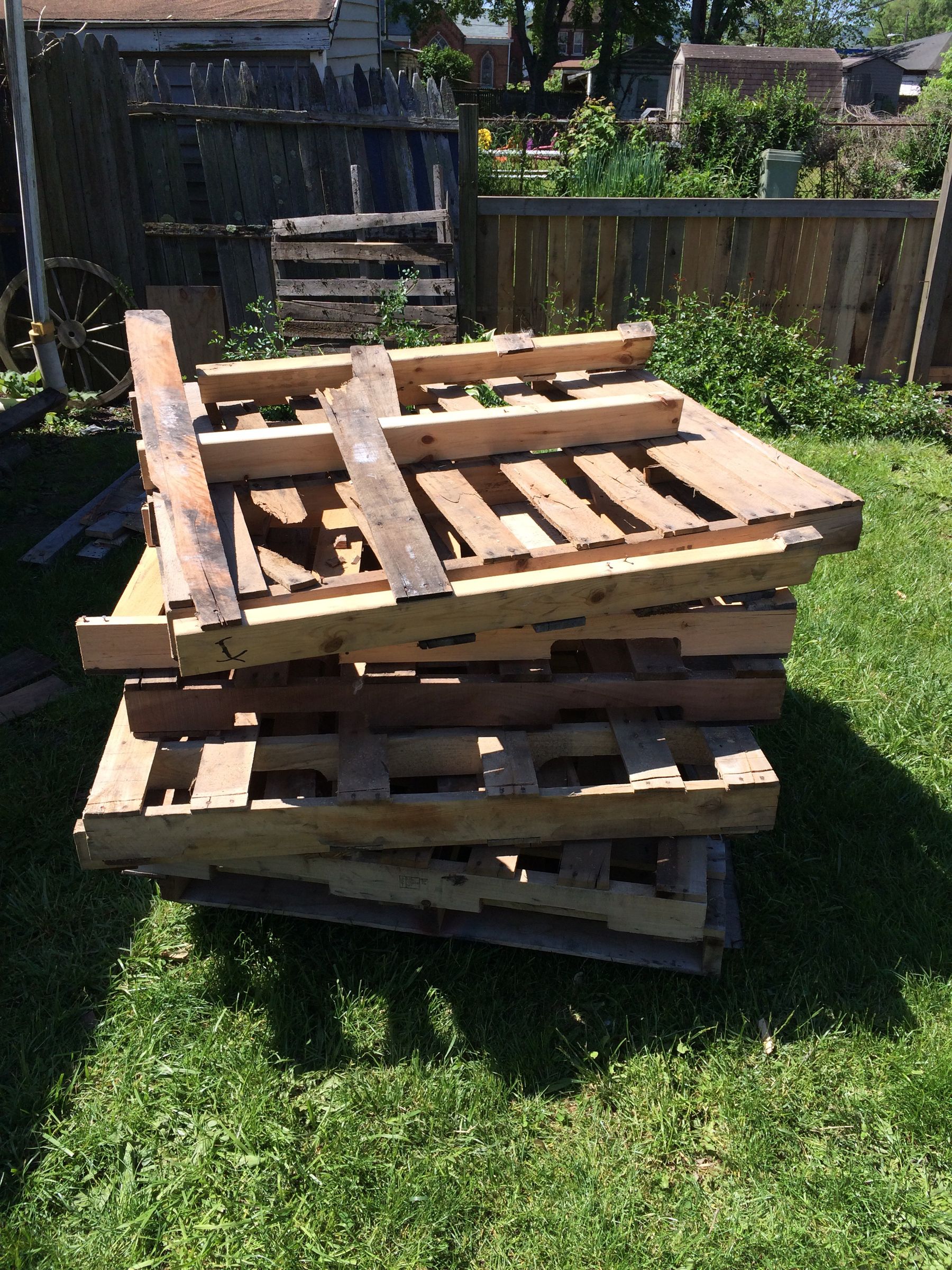 Pallet Fence : 4 Steps - Instructables