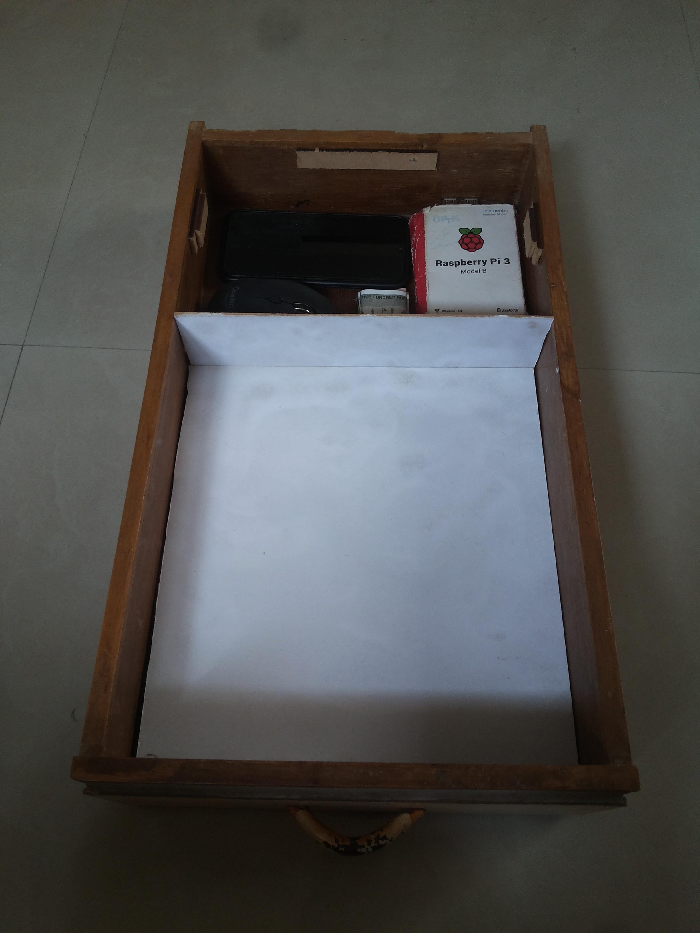 Secret Compartment in Drawer : 4 Steps - Instructables