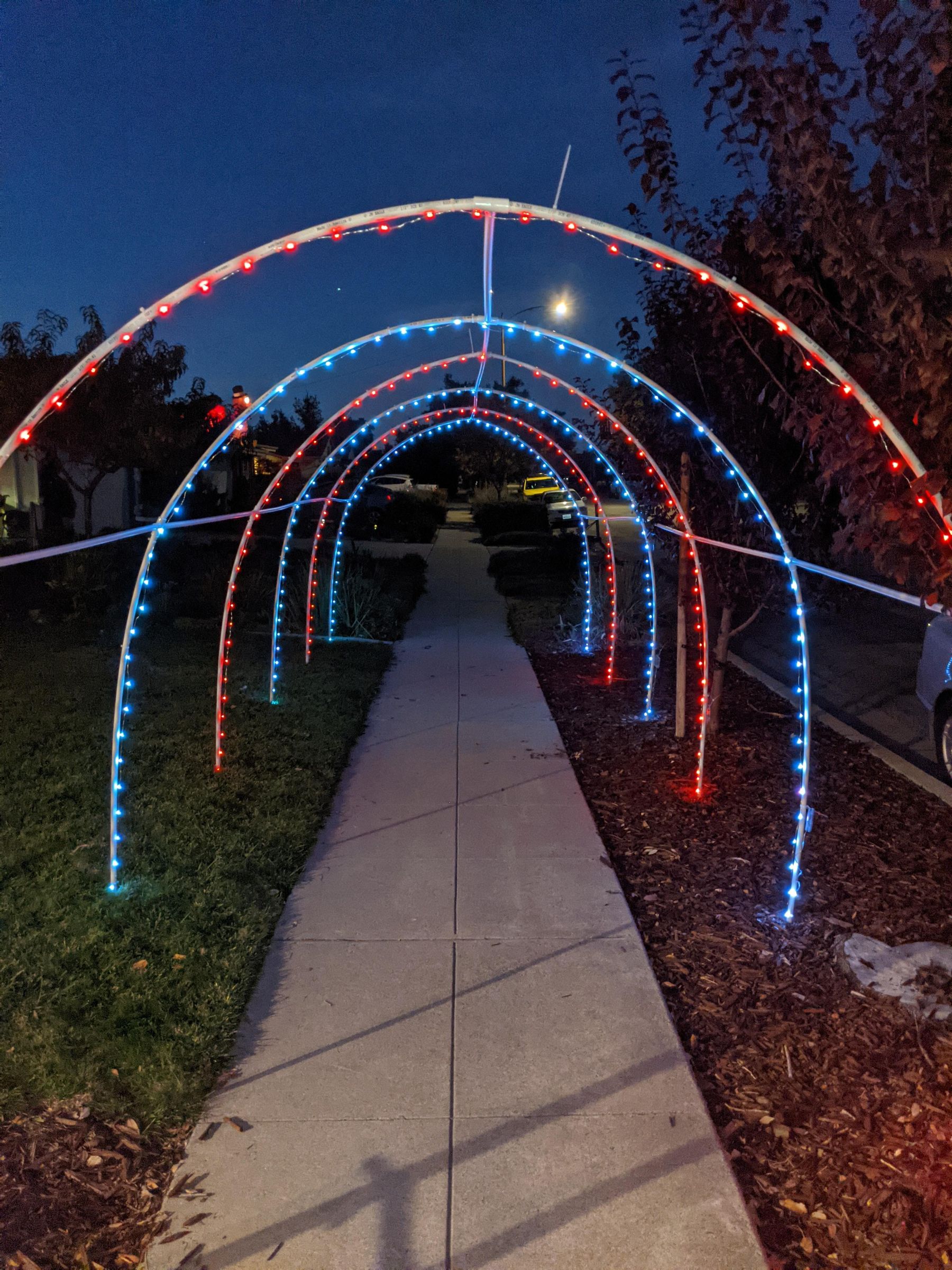 Holiday Light Tunnel : 7 Steps (with Pictures) - Instructables