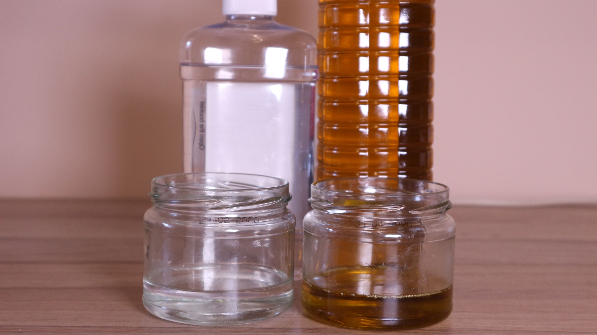 How to Make Food Safe Finishing Wax : 4 Steps (with Pictures ...