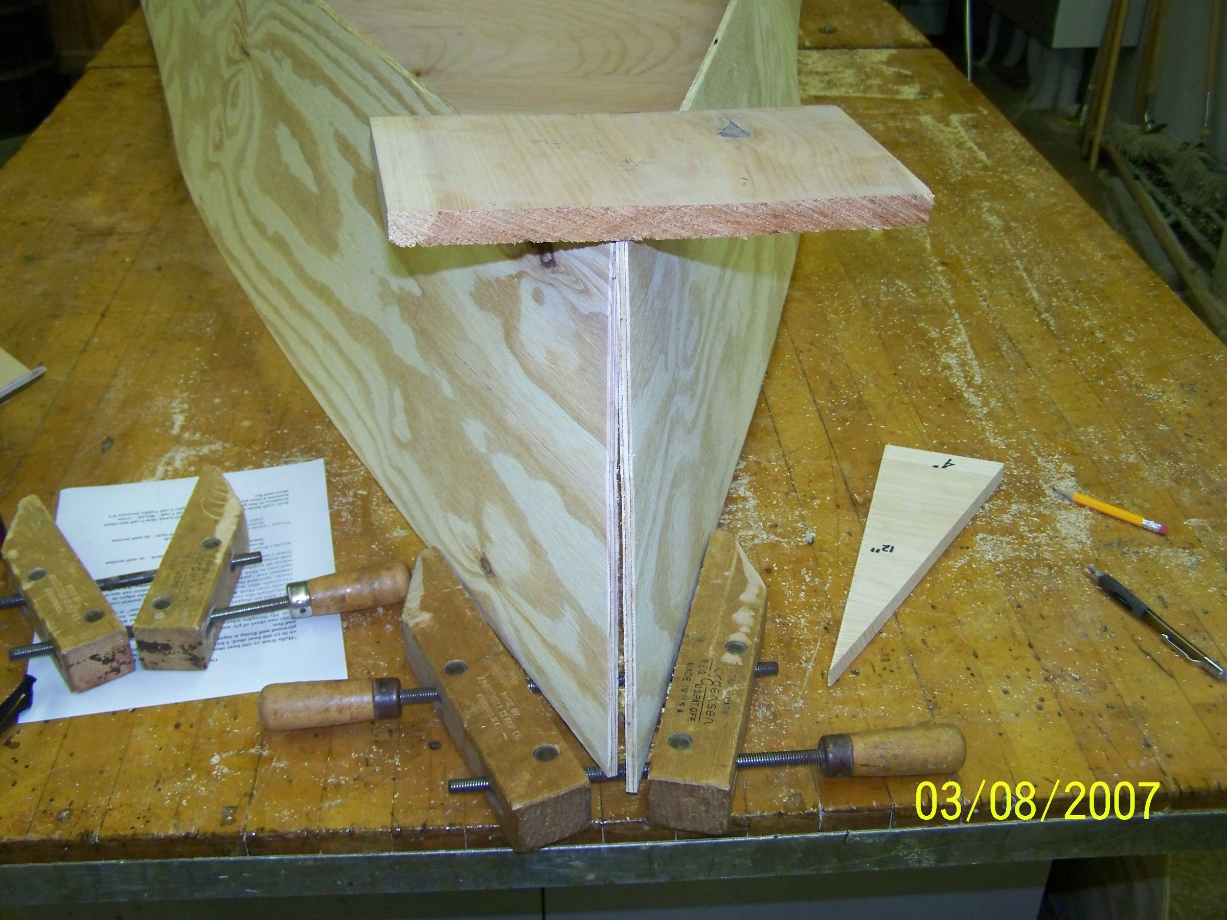 Building a One Sheet Boat : 17 Steps (with Pictures) - Instructables
