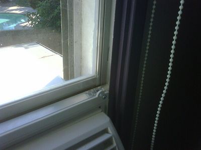 Installing A/C Unit Inside of a Horizontally Sliding Window. : 4 Steps ...