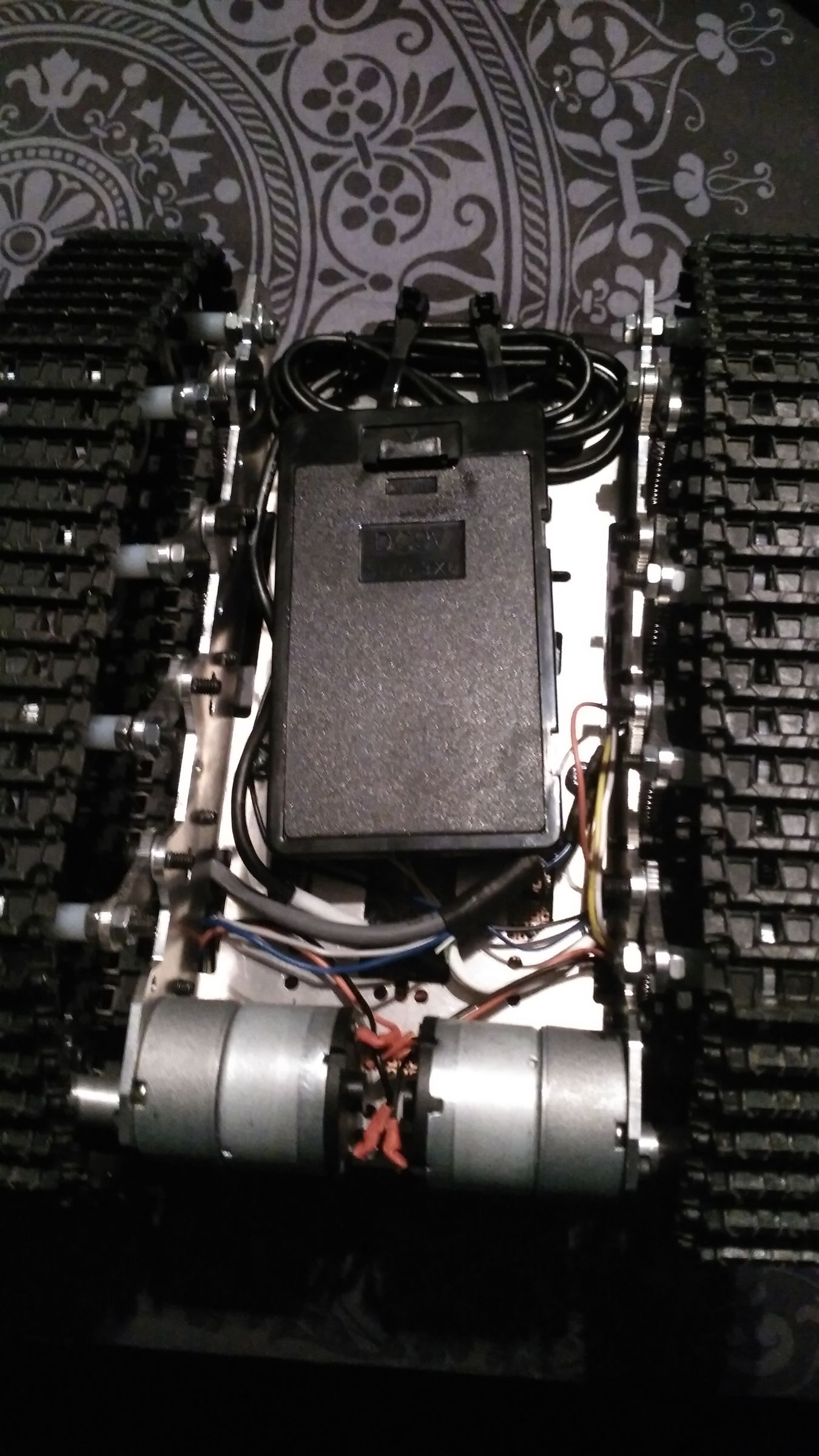 Wifi Controlled Tank : 8 Steps (with Pictures) - Instructables