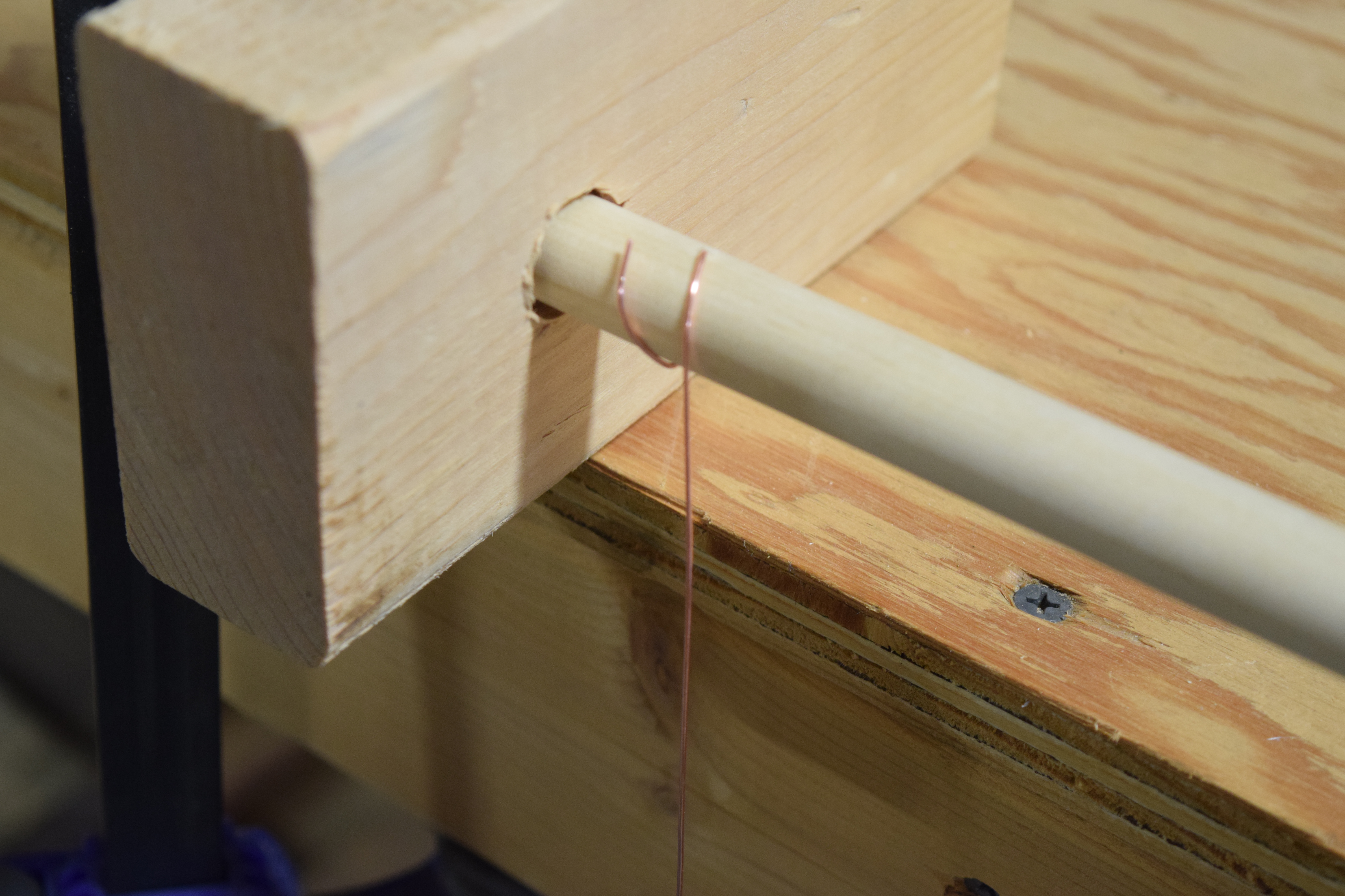 World's Simplest Electric Train : 4 Steps (with Pictures) - Instructables