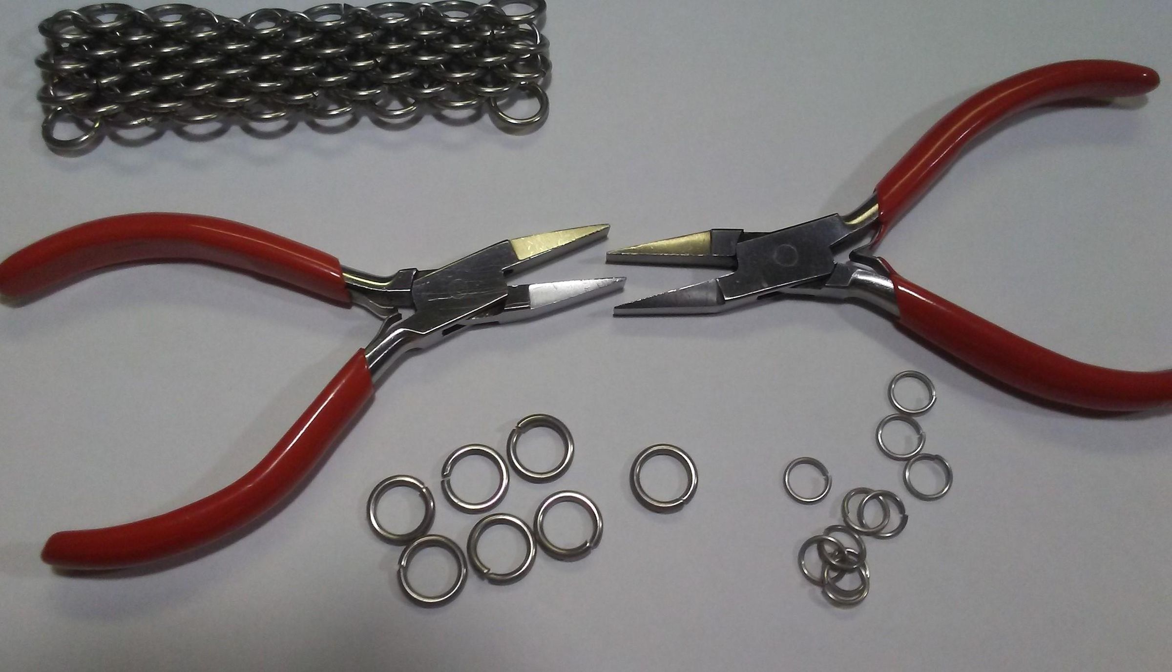 How to Weave Dragon-scale Chain Mail : 5 Steps - Instructables