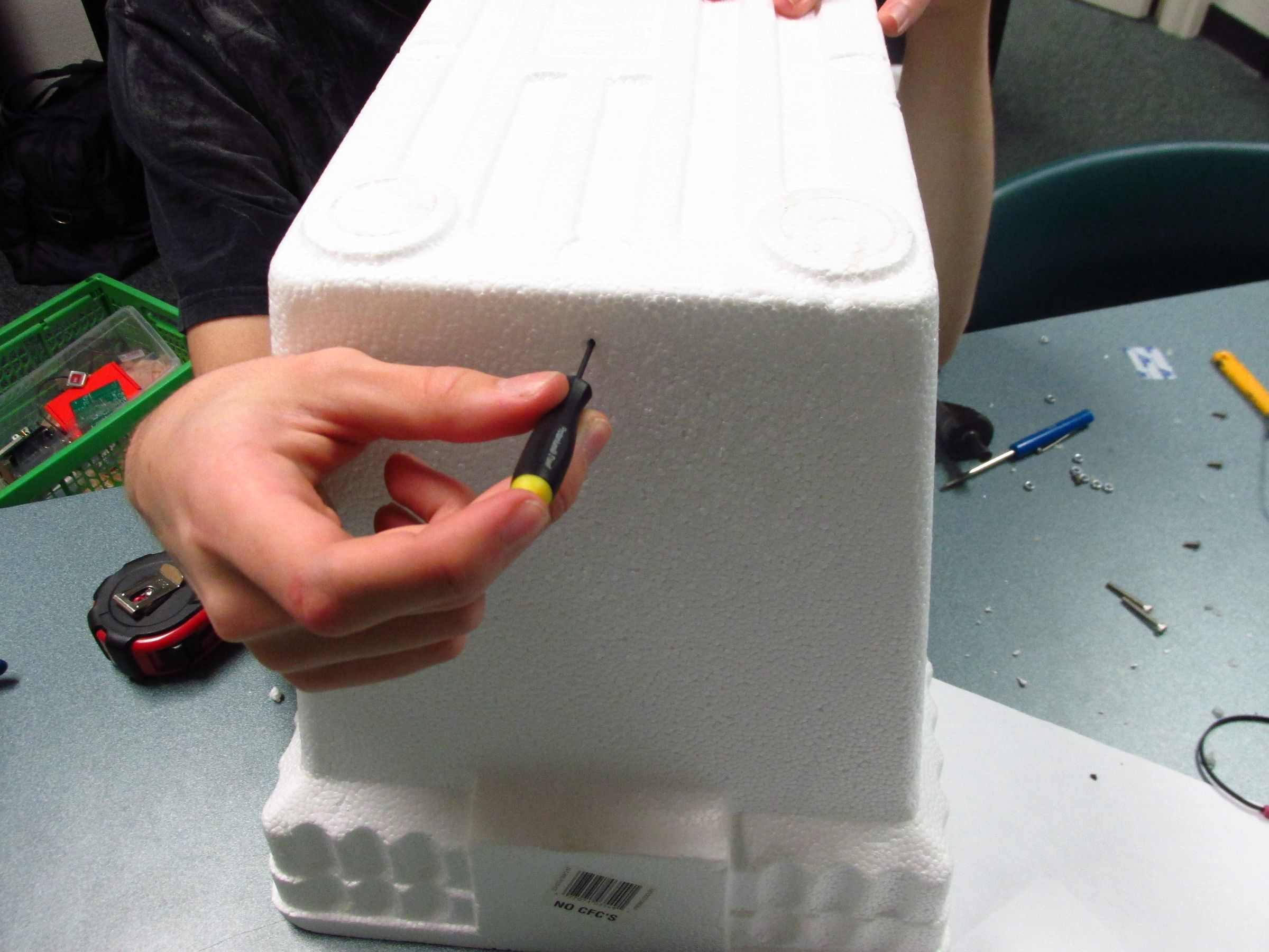 How to Make a Customizable Weather Balloon : 12 Steps - Instructables