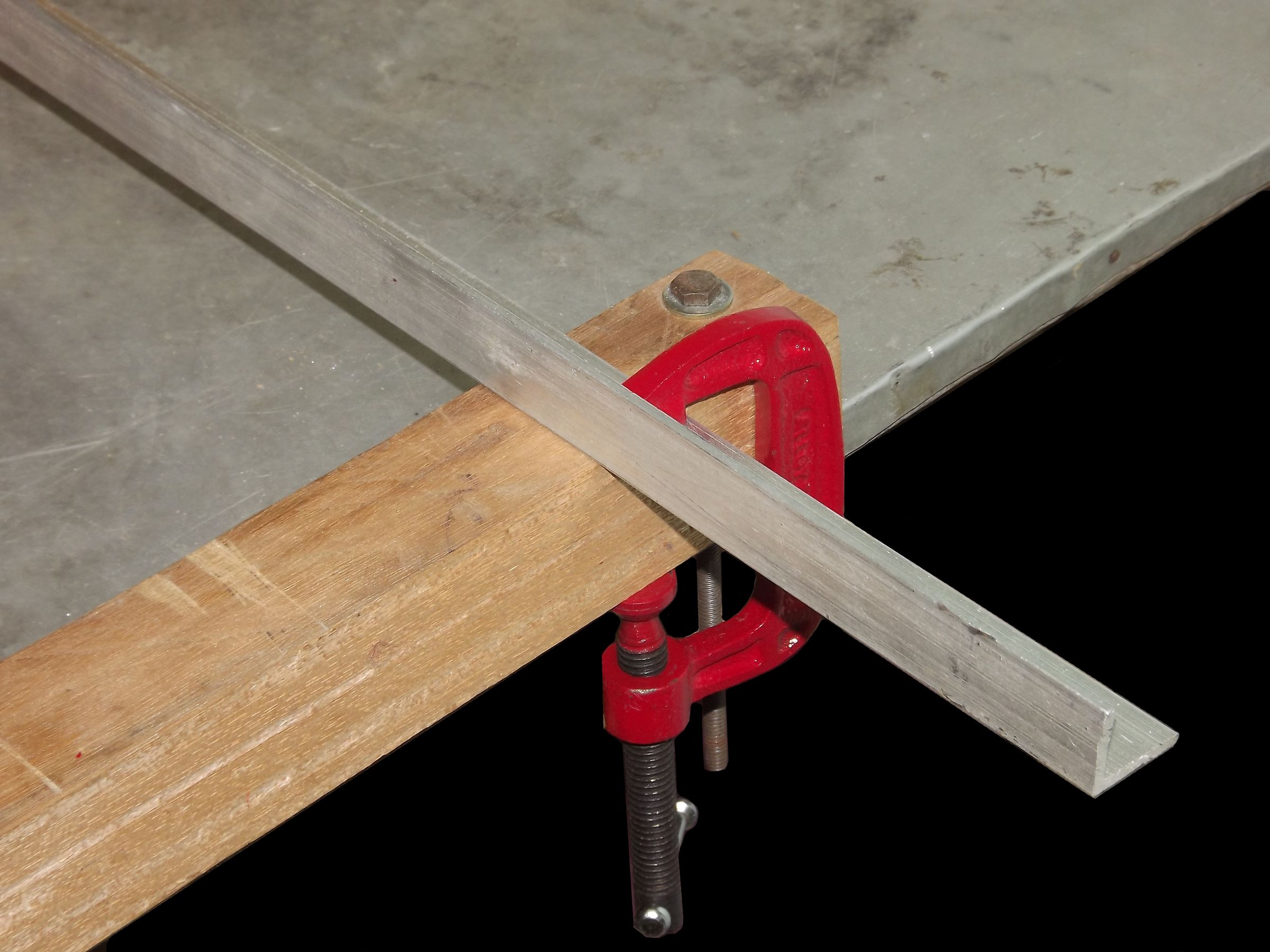 THREADING AND OTHER USES OF VICE BAR : 9 Steps (with Pictures ...