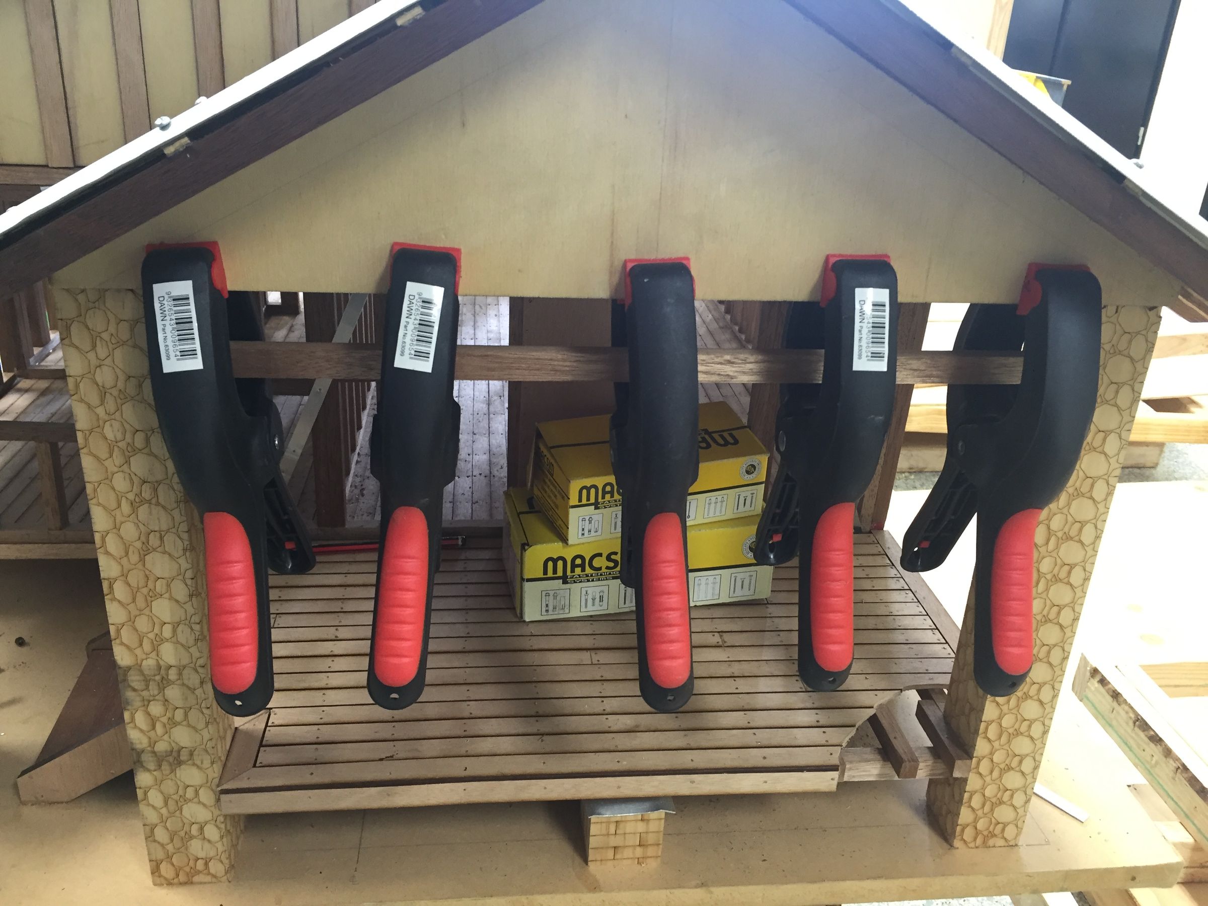 Scale House : 24 Steps (with Pictures) - Instructables