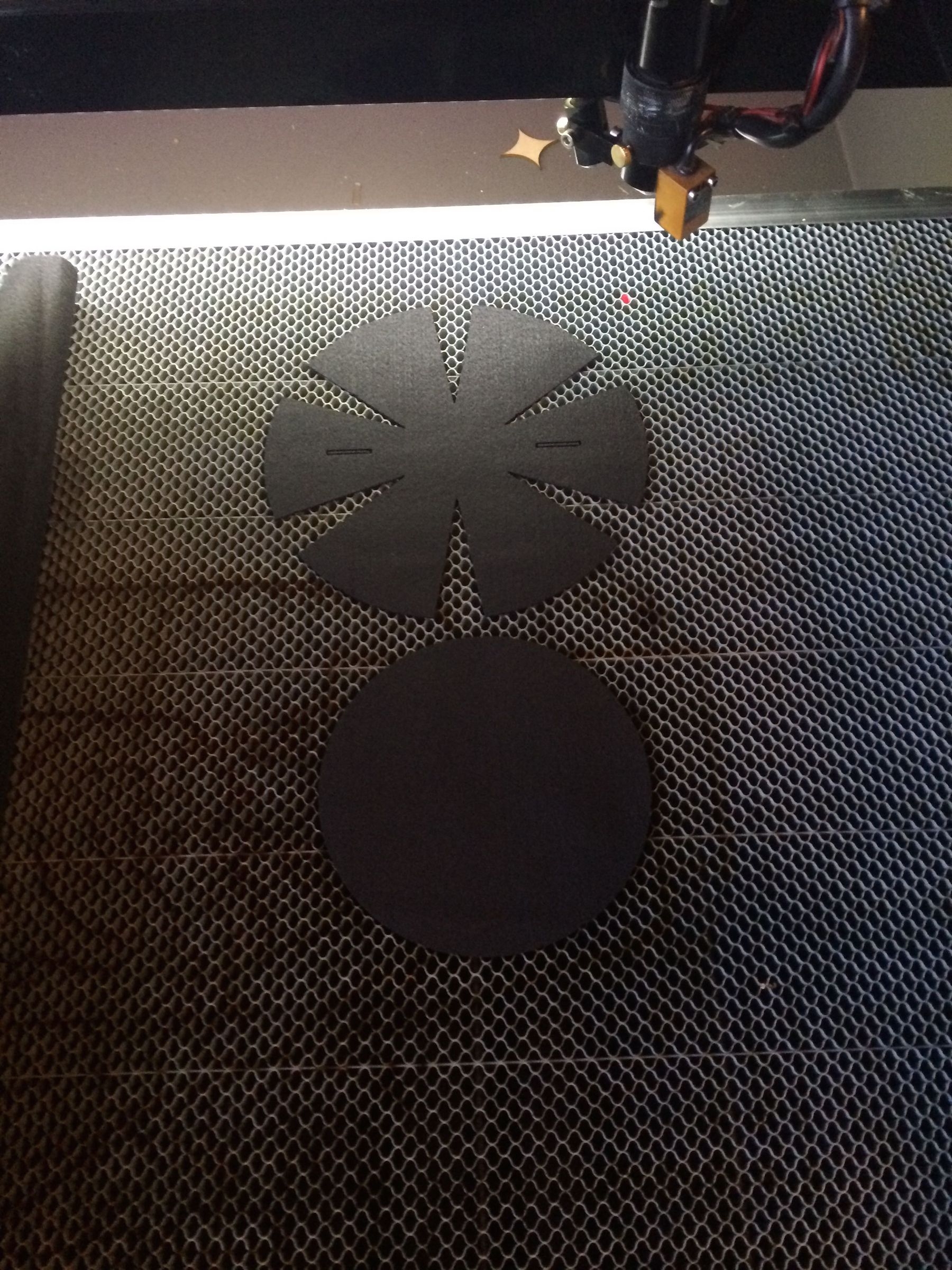 Laser Crown : 20 Steps (with Pictures) - Instructables