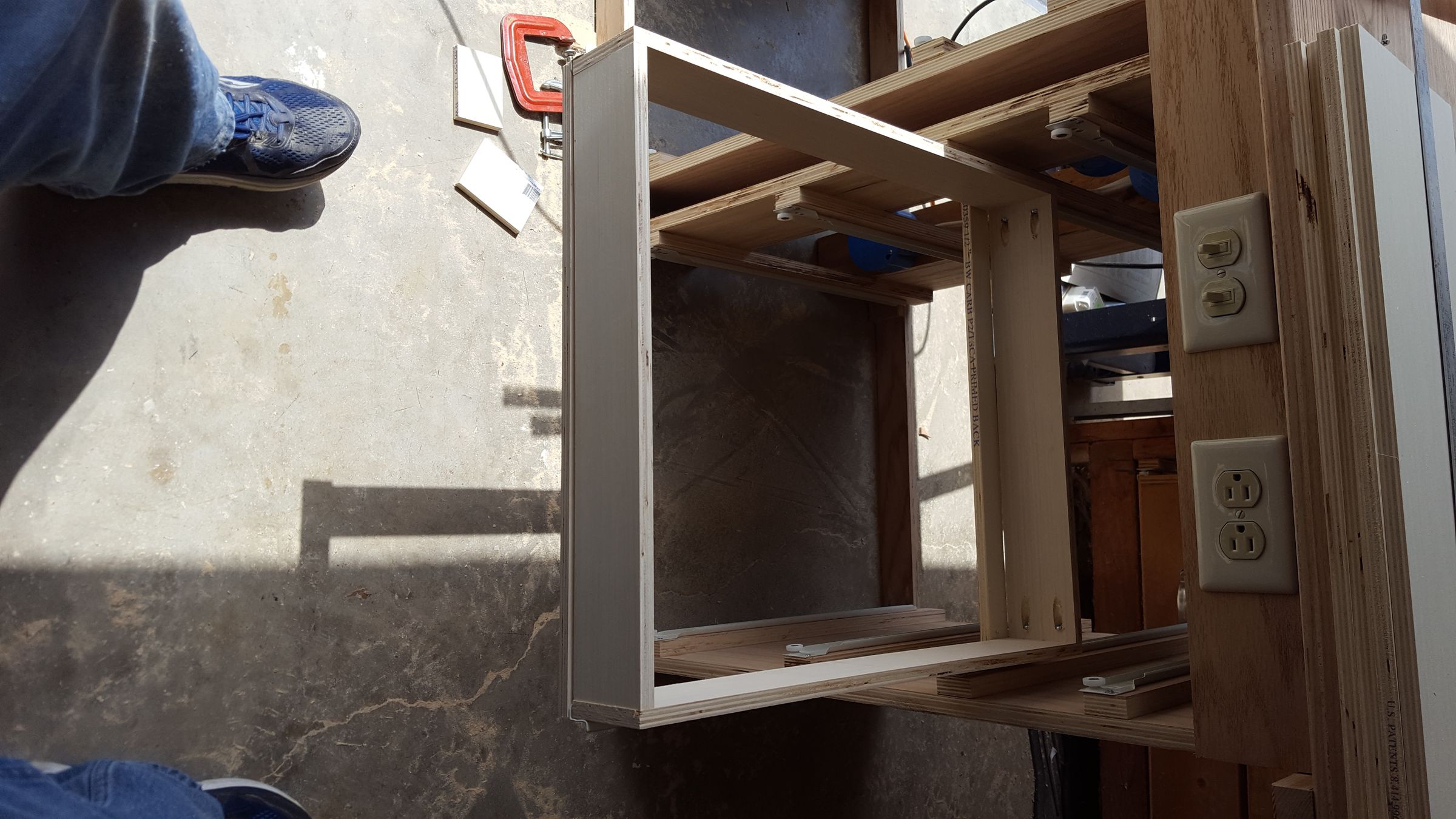 Workbench With Drawers, Power, and Wood Vise : 15 Steps (with Pictures ...