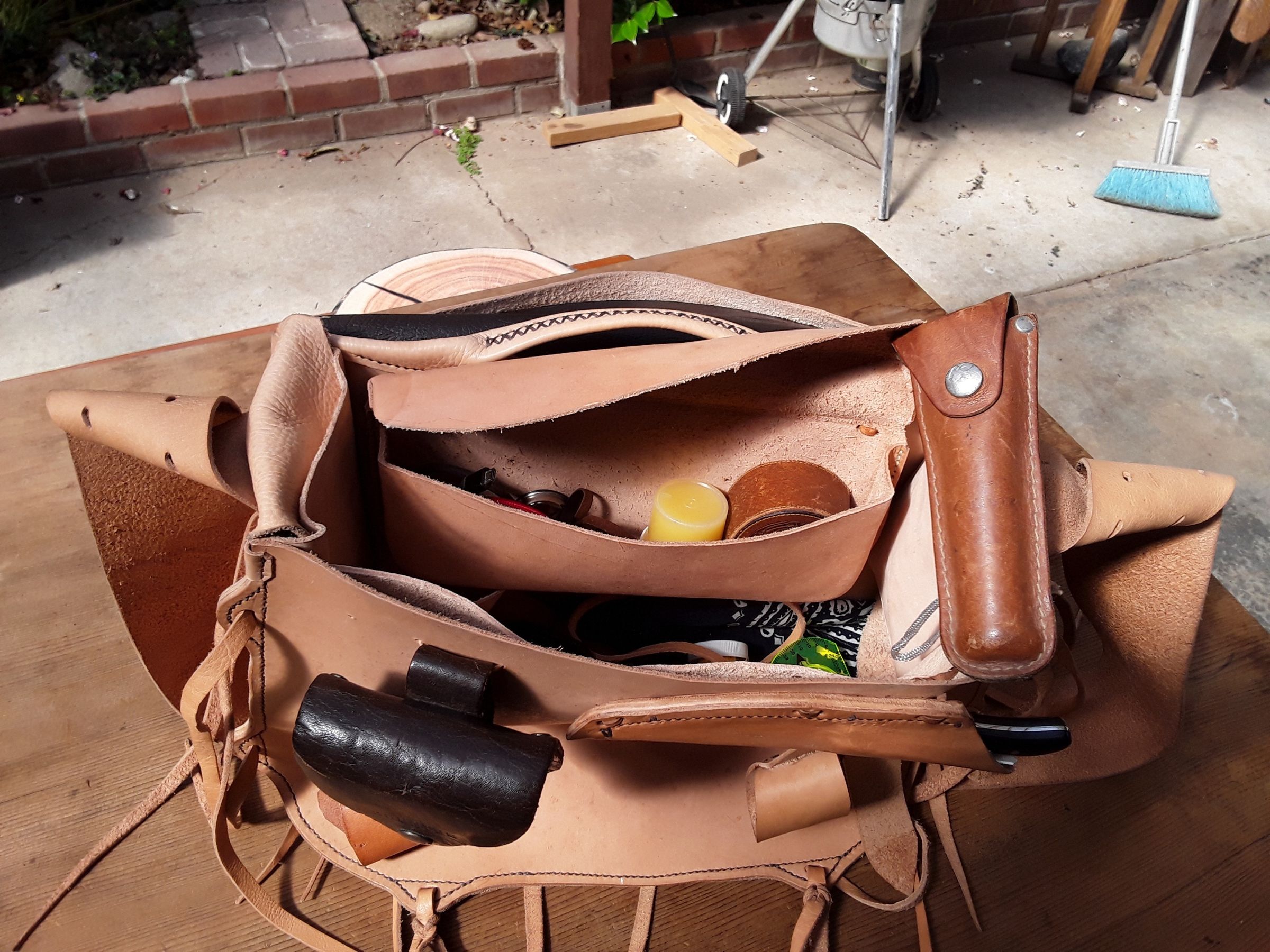 Leather Field Bag : 13 Steps (with Pictures) - Instructables