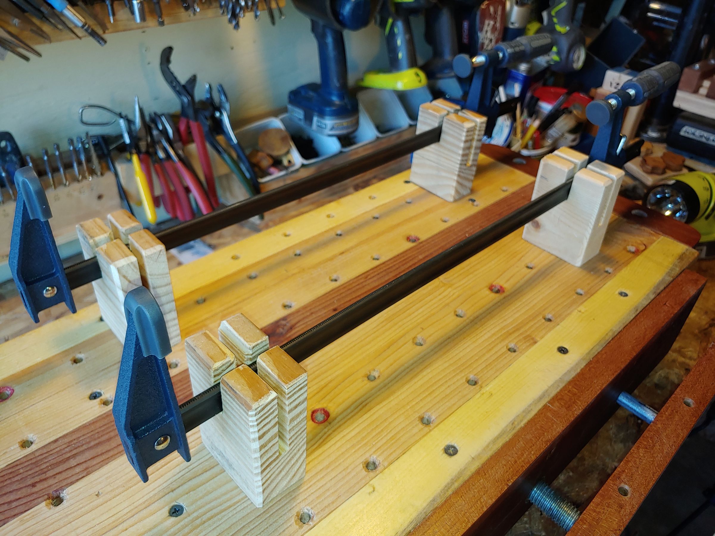 Mini-Work Bench : 10 Steps - Instructables