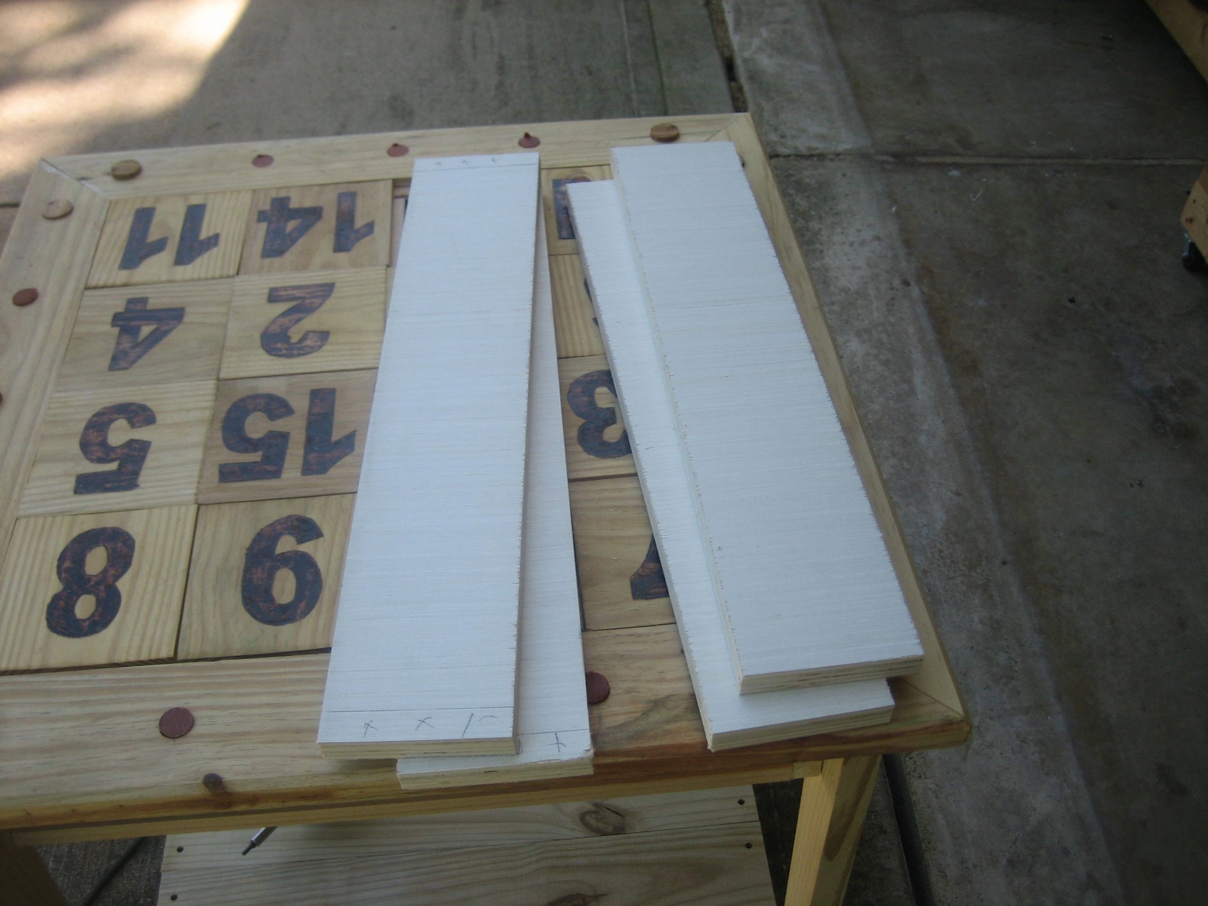 THE PUZZLE TABLE : 10 Steps (with Pictures) - Instructables