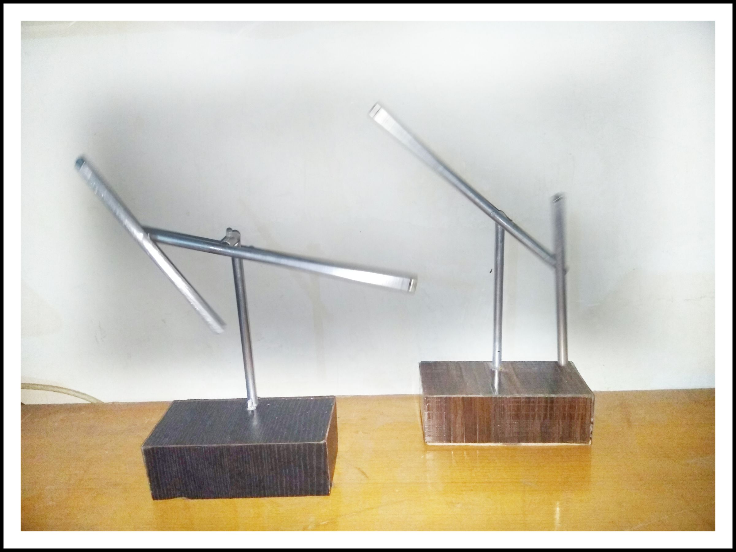 Chaos( Iron Man 2) Swinging Stick( Pendulum Sticks) Perpetual Motion ...