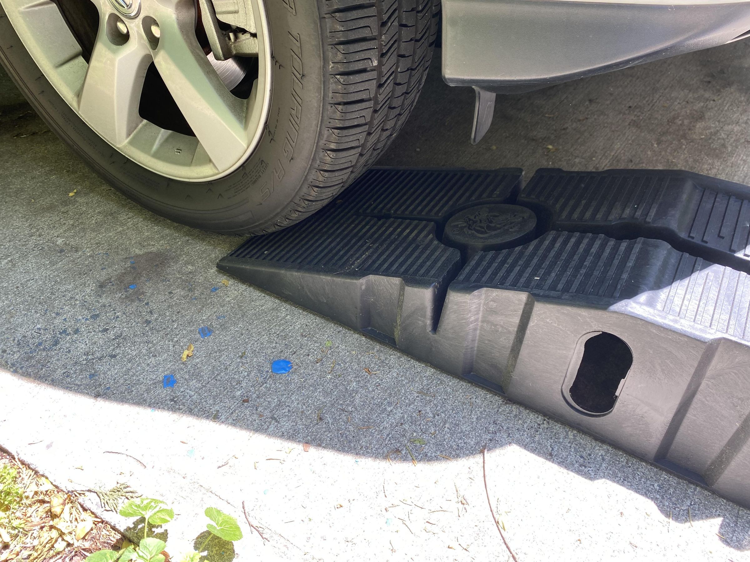 How to Do an Oil Change (for Beginners) : 8 Steps (with Pictures ...