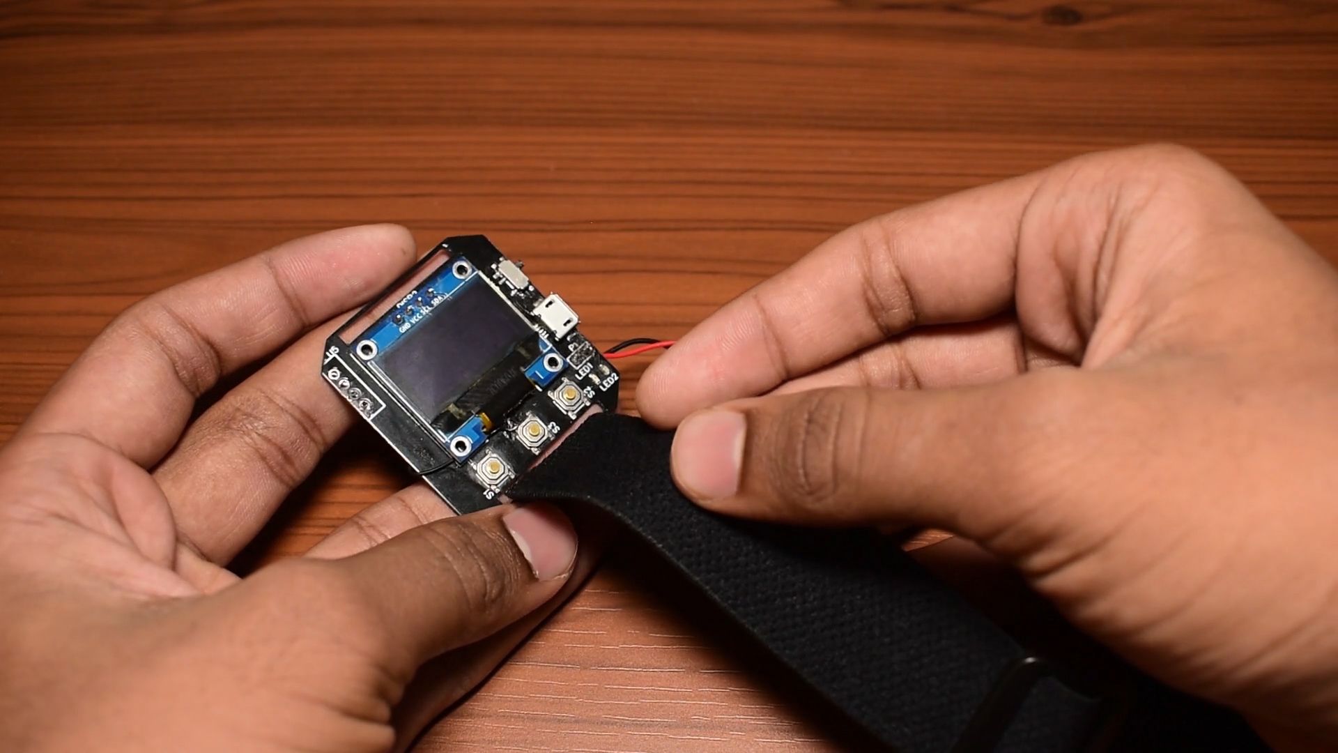 Make a DIY Smartwatch Using ESP8266 : 7 Steps (with Pictures ...