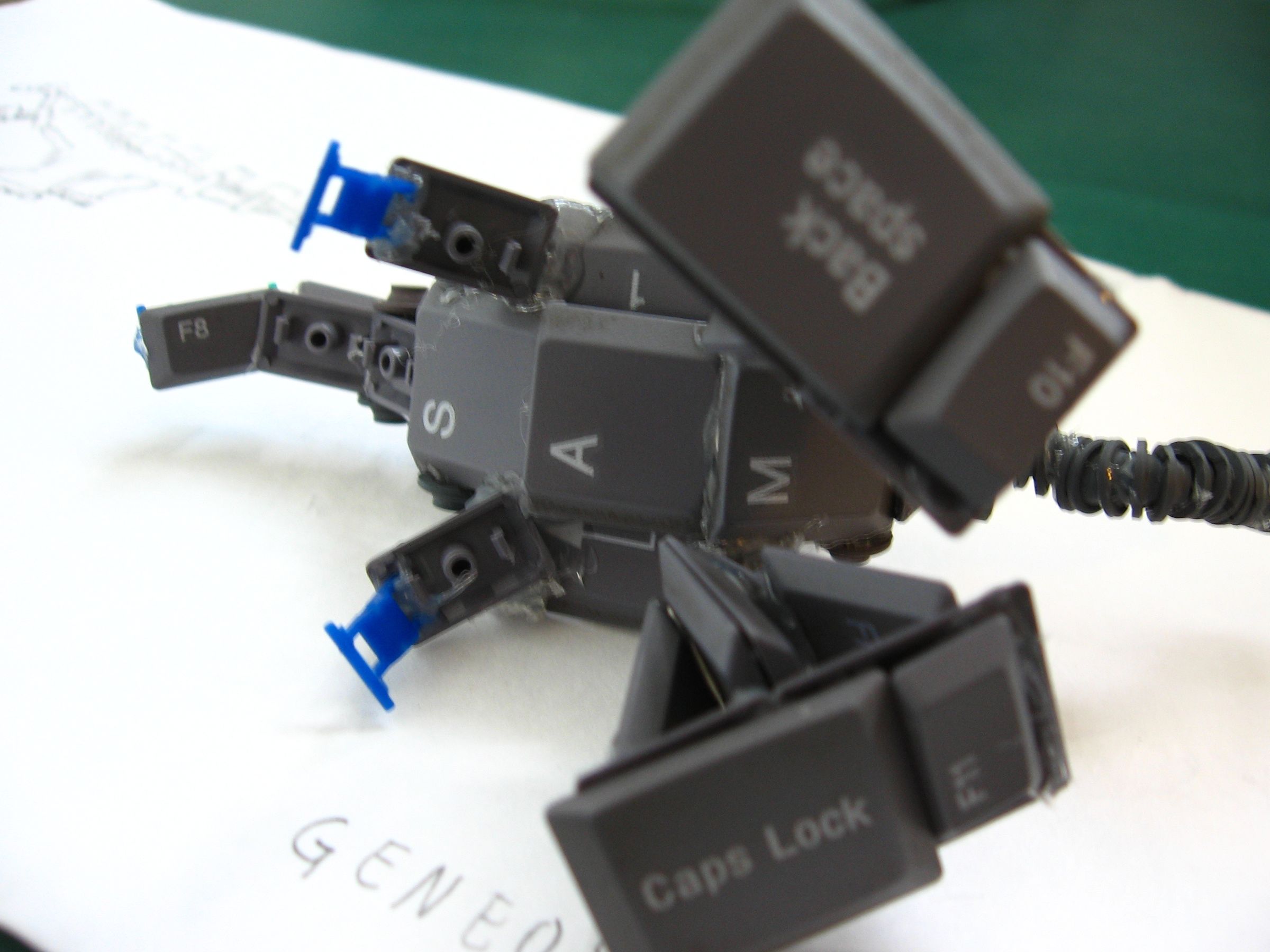 Make a Keyboard Figure : 3 Steps - Instructables