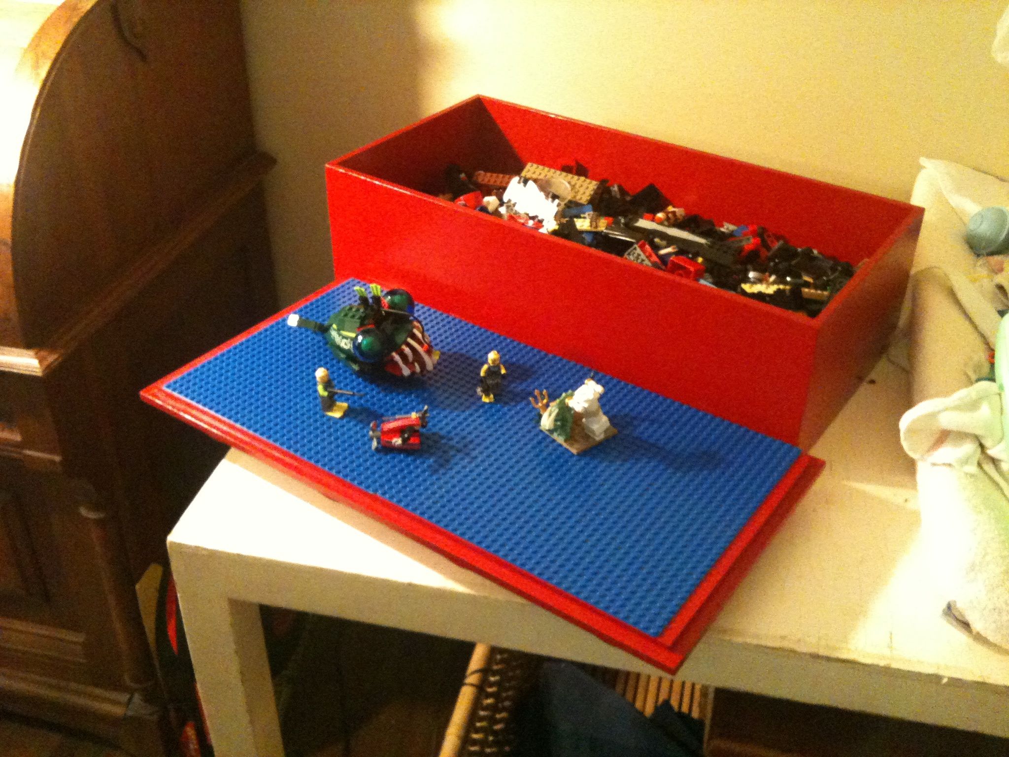 Lego Shaped Lego Box : 10 Steps (with Pictures) - Instructables