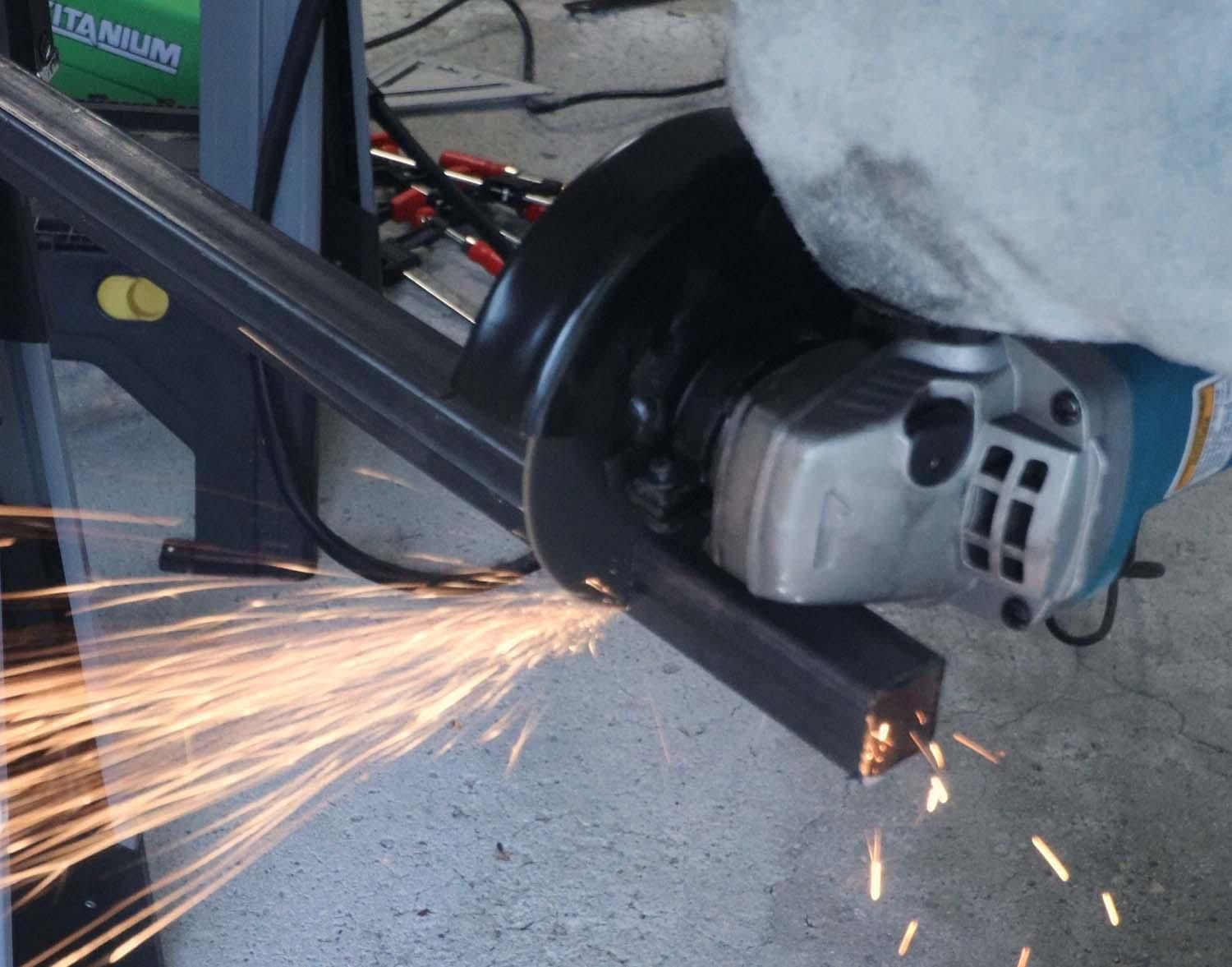 Fold-Down Welding Table for Small Workspaces : 16 Steps (with Pictures ...