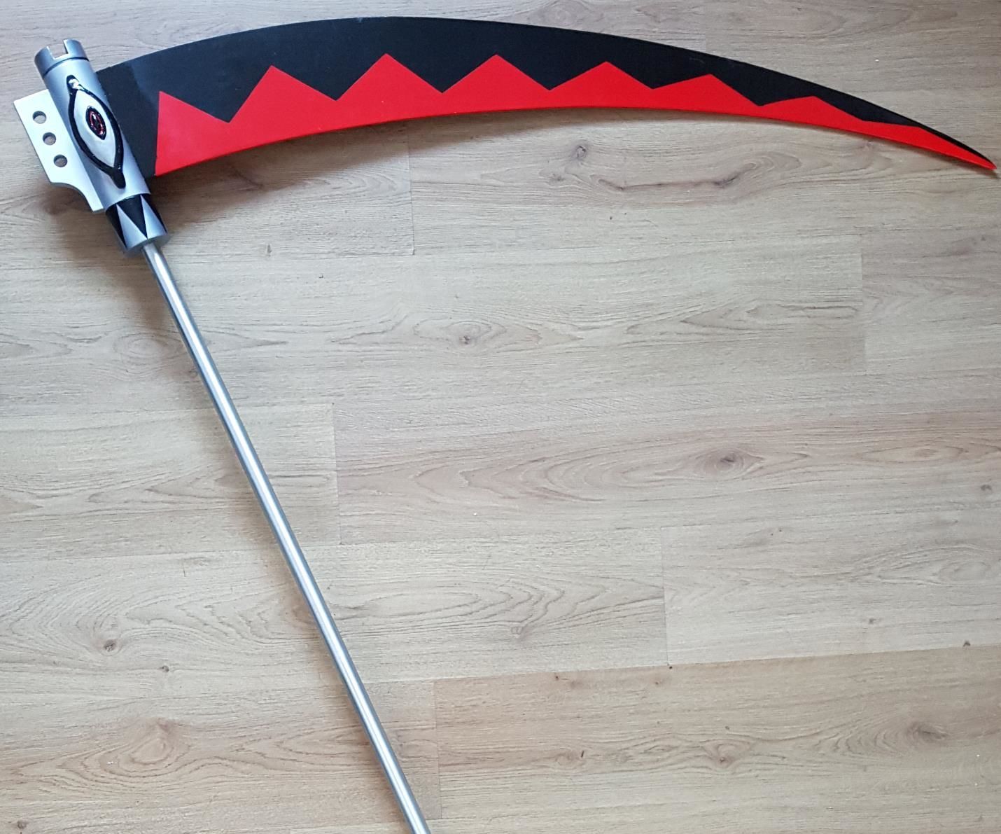 Soul Eater Maka Scythe Cosplay Replica : 11 Steps (with Pictures ...