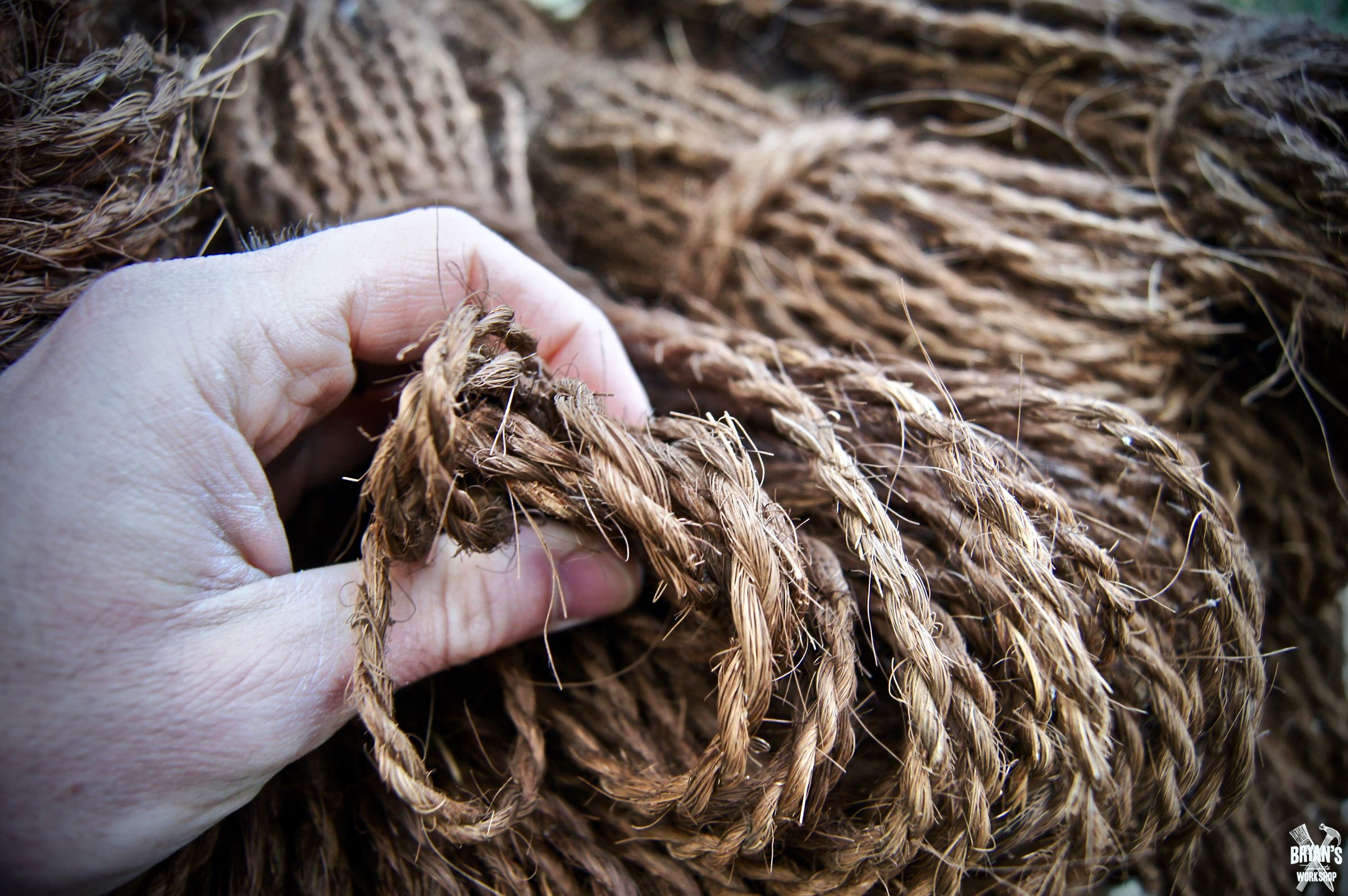 How to Make Rope Using Windmill Palm Tree Fiber! : 6 Steps (with ...