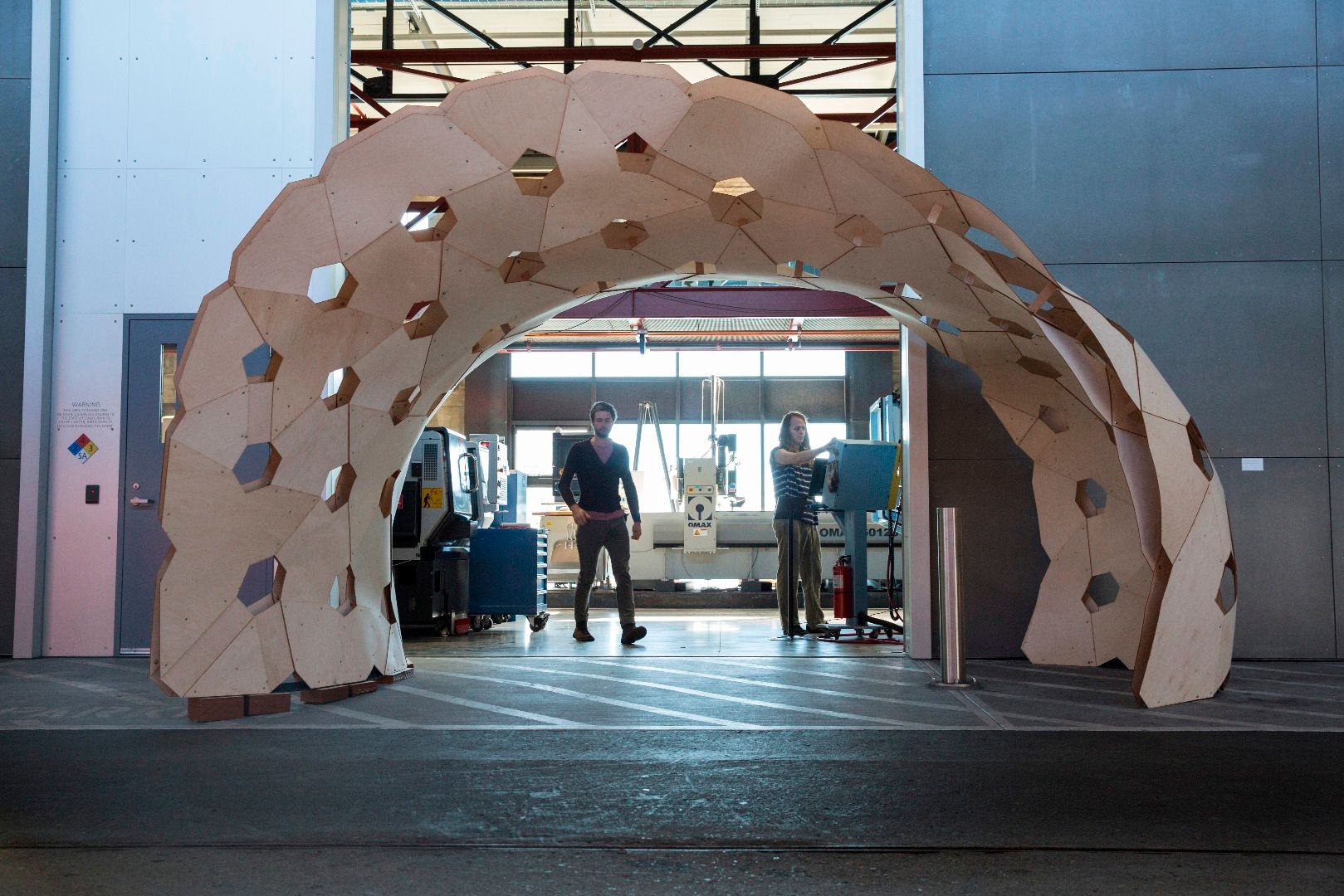 Design and Fabrication of a Bending-Active Pavilion : 8 Steps (with ...
