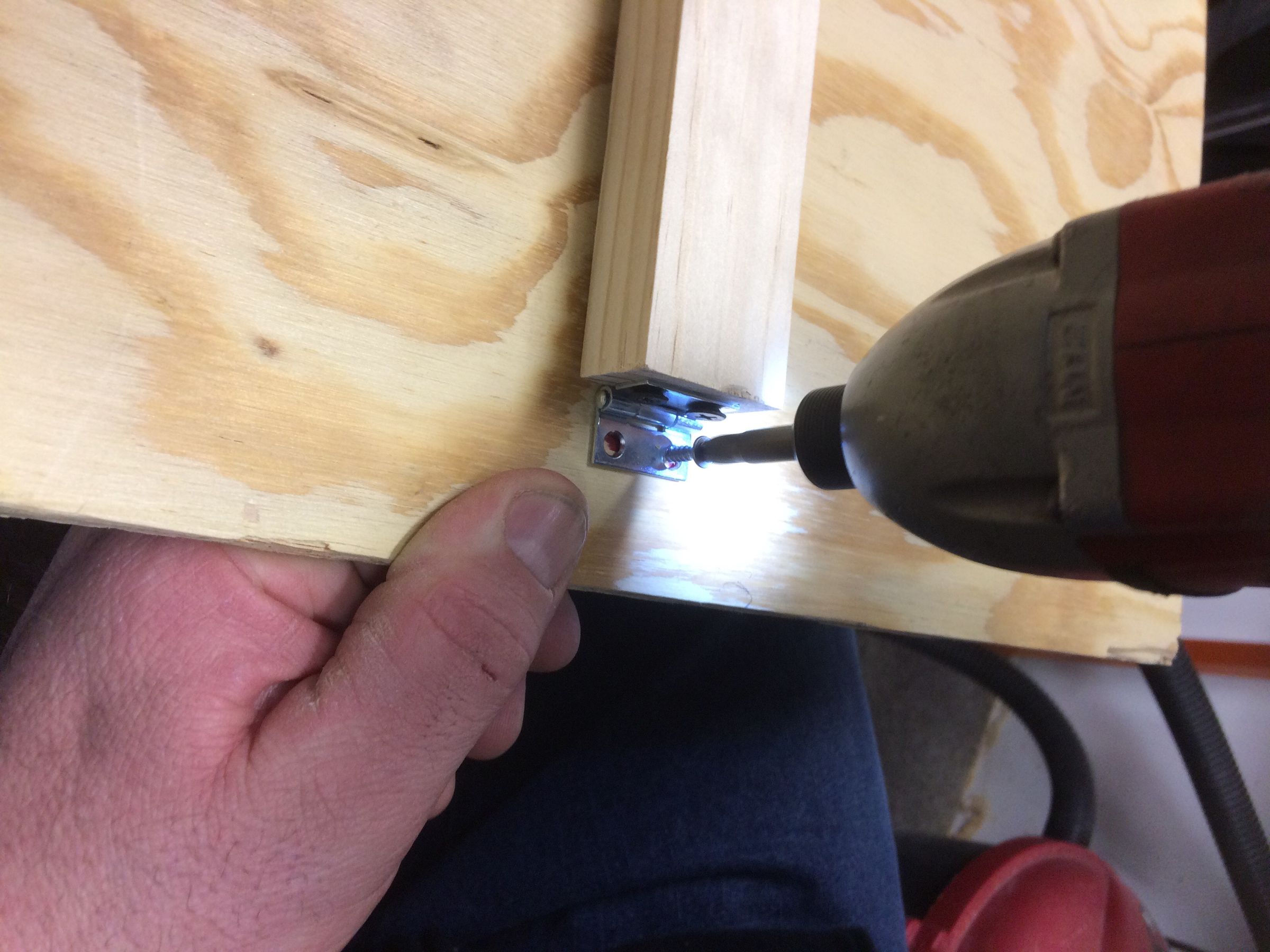 Tabletop Art Easel : 9 Steps (with Pictures) - Instructables
