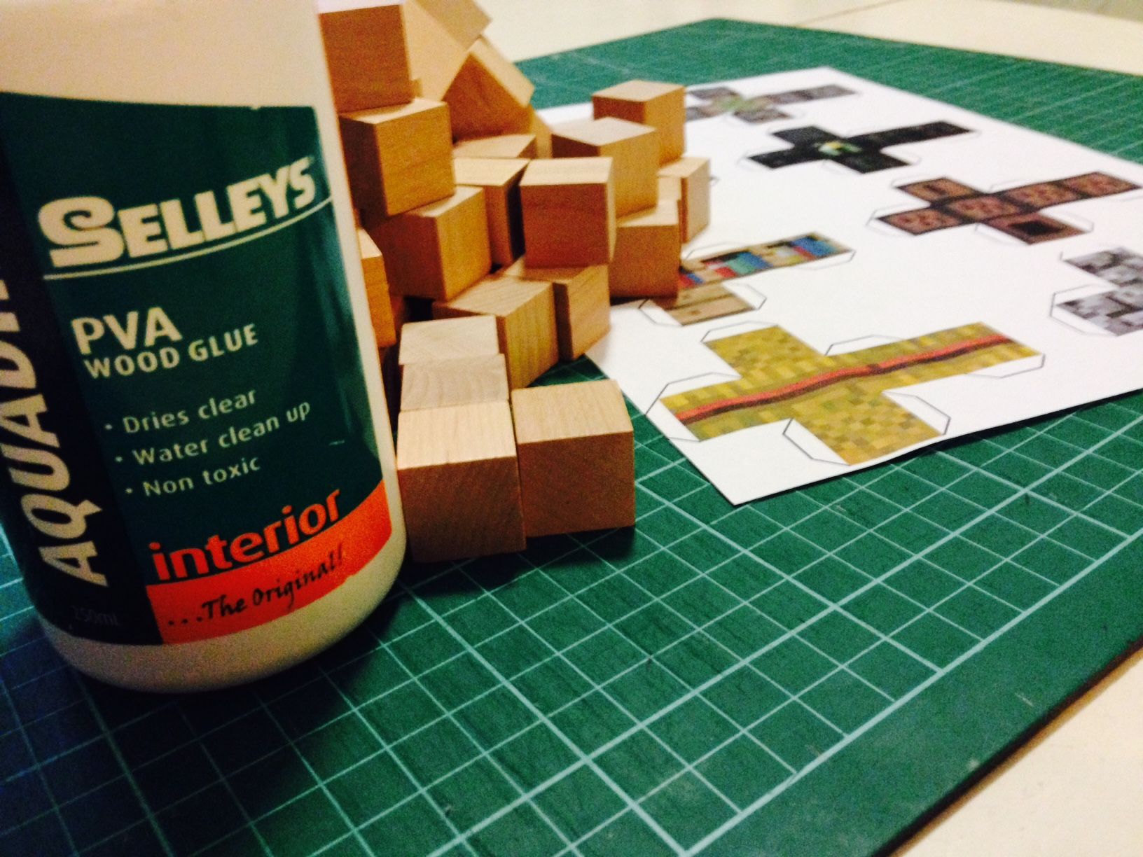 Miniature Minecraft Cubes! : 3 Steps (with Pictures) - Instructables