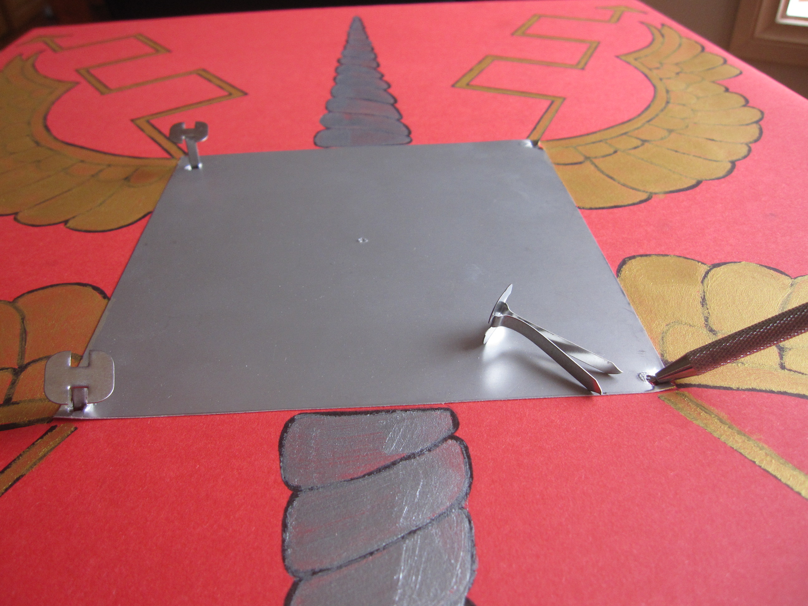 How to Make a Roman Shield : 8 Steps - Instructables