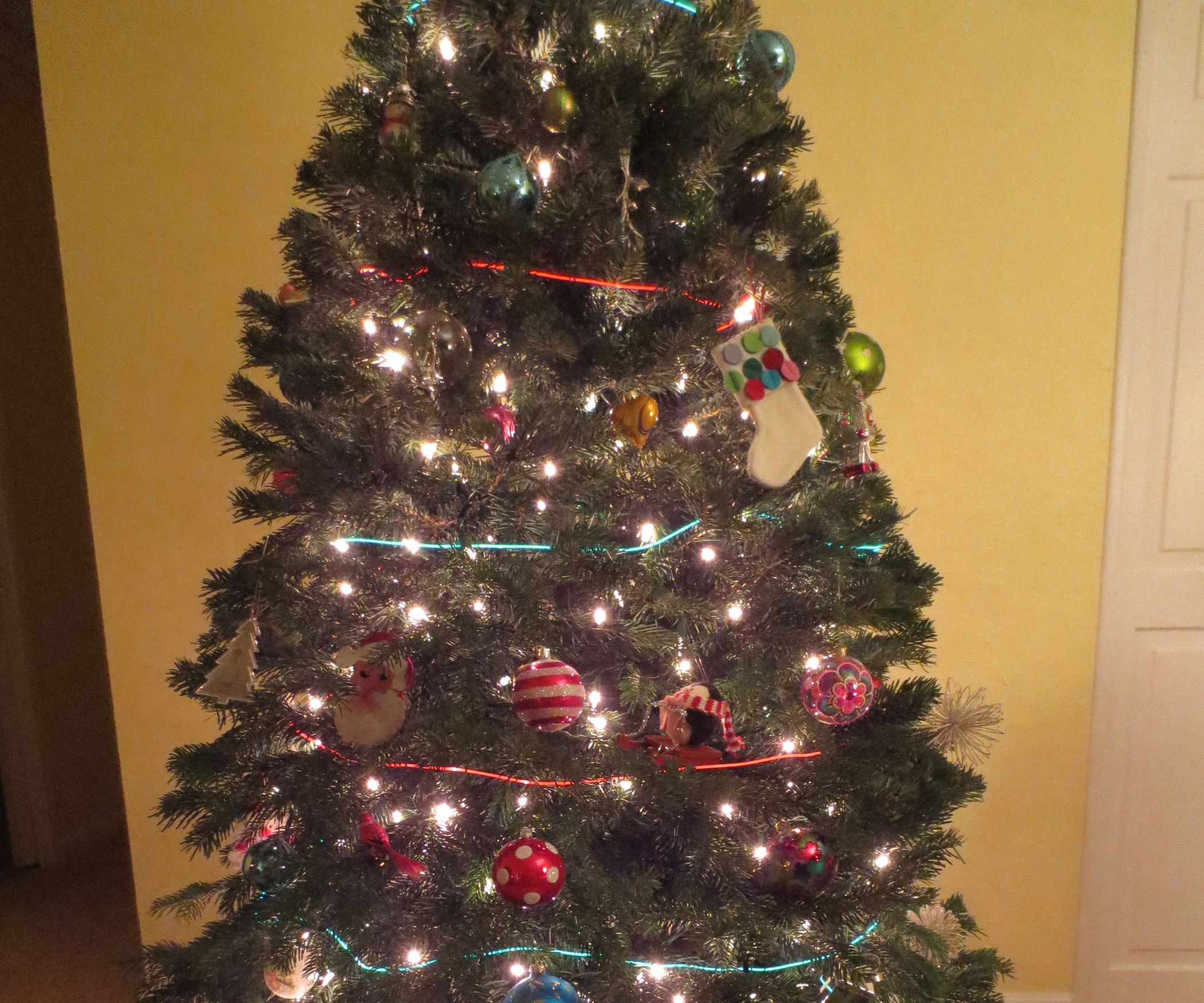 Wire Christmas Tree With Lights