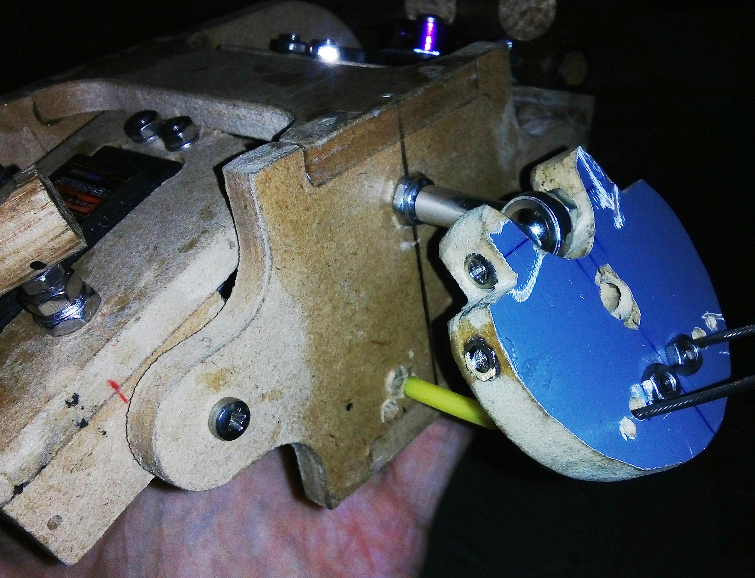 Make a Crawling Robot Zombie With Severed Legs : 22 Steps (with ...