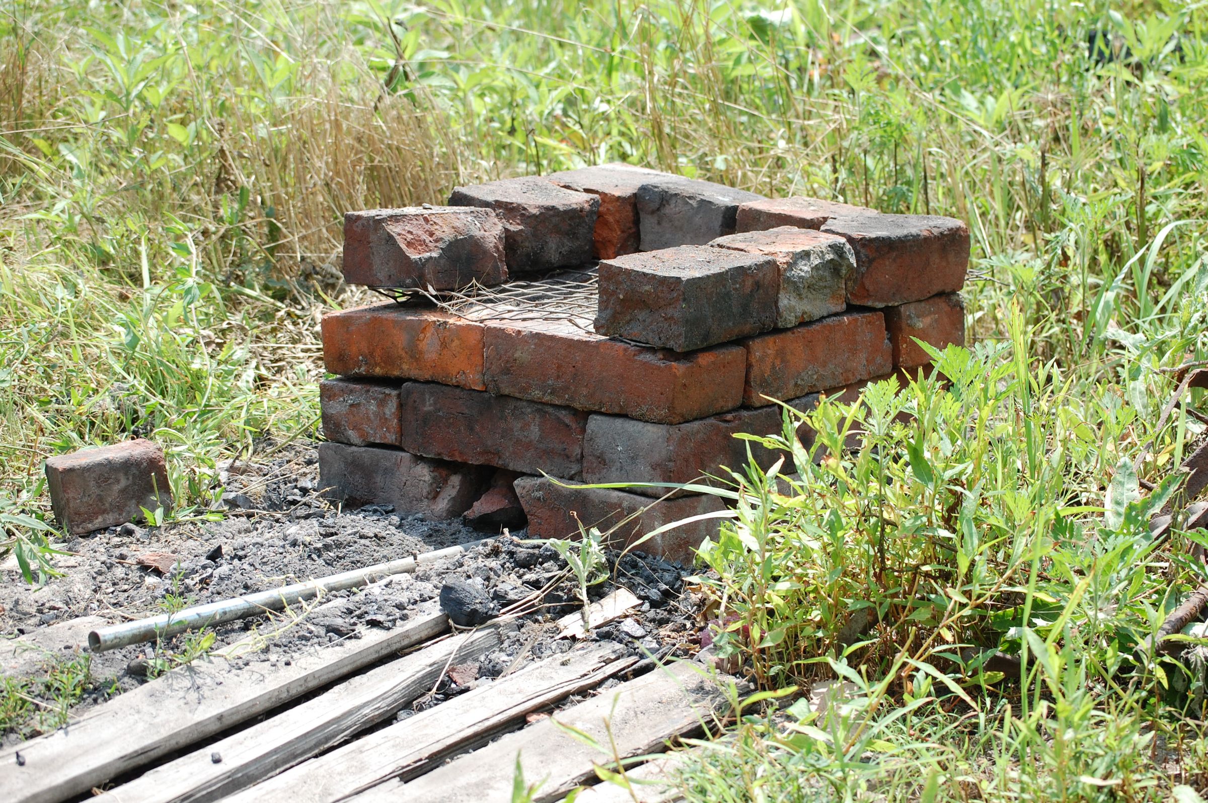 Simple Forge From Red House Bricks : 10 Steps (with Pictures ...