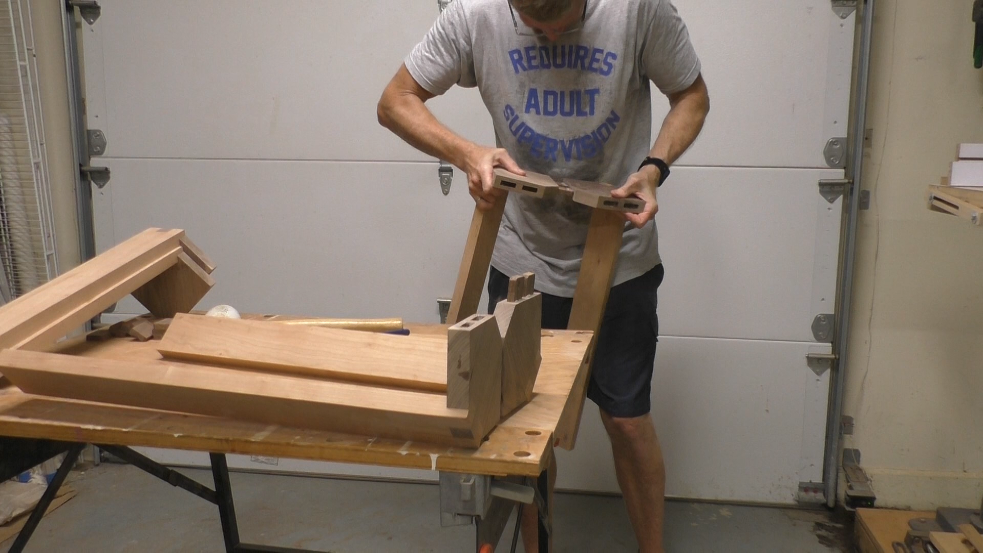 Contemporary Kitchen Stools : 33 Steps (with Pictures) - Instructables