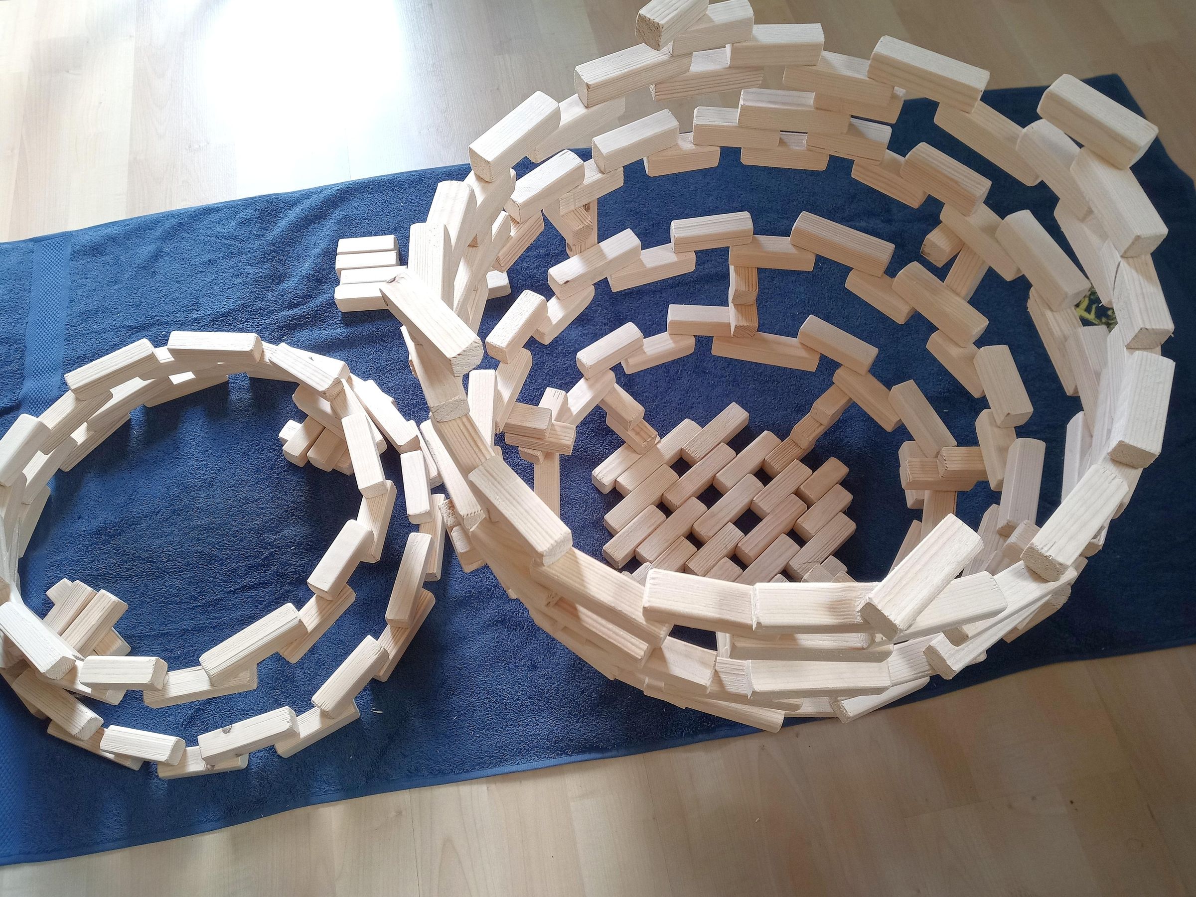 Large Egg Made From a Single 2x4 : 24 Steps (with Pictures) - Instructables