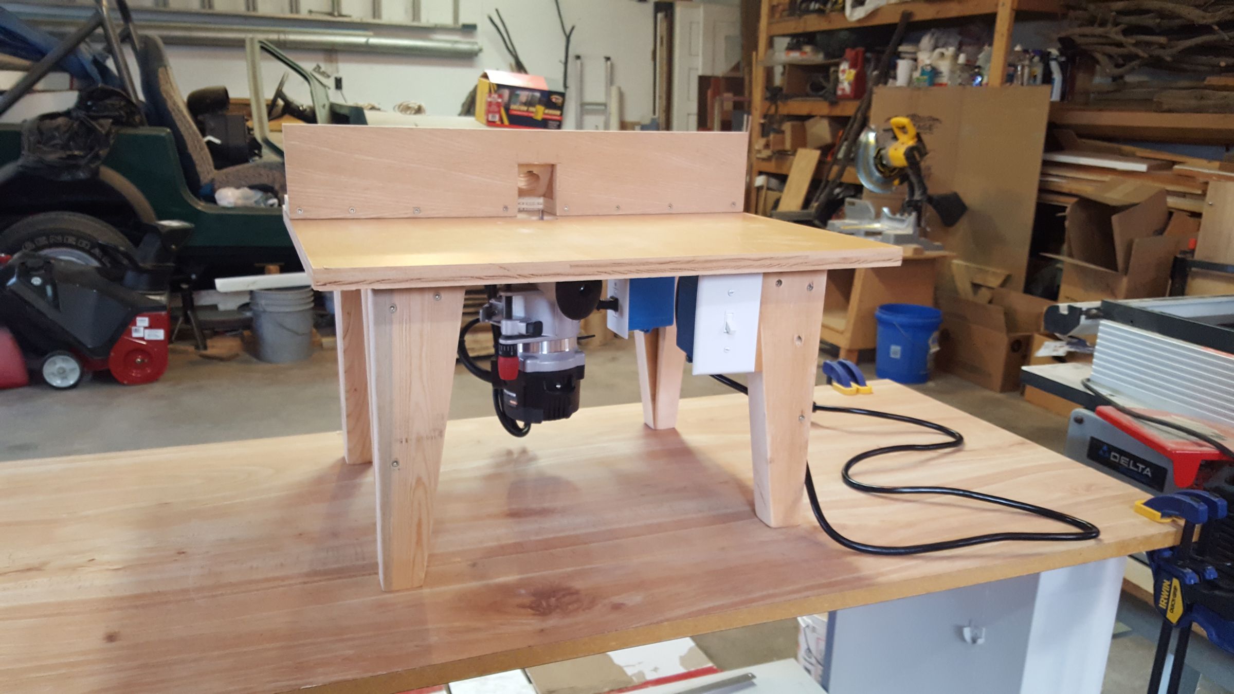 DIY Router Table : 6 Steps (with Pictures) - Instructables