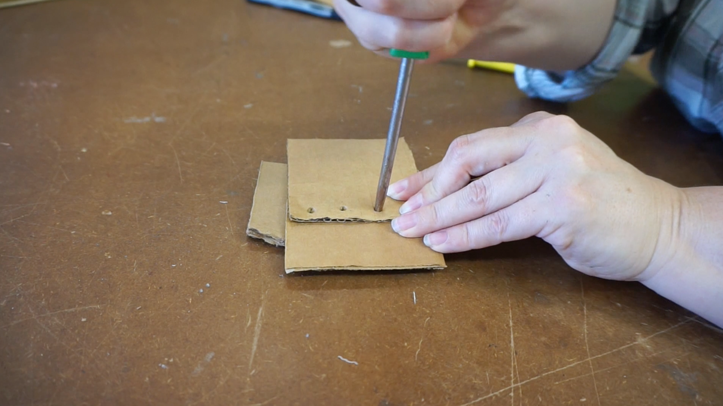 6 Easy Tinkering Hinges : 7 Steps (with Pictures) - Instructables