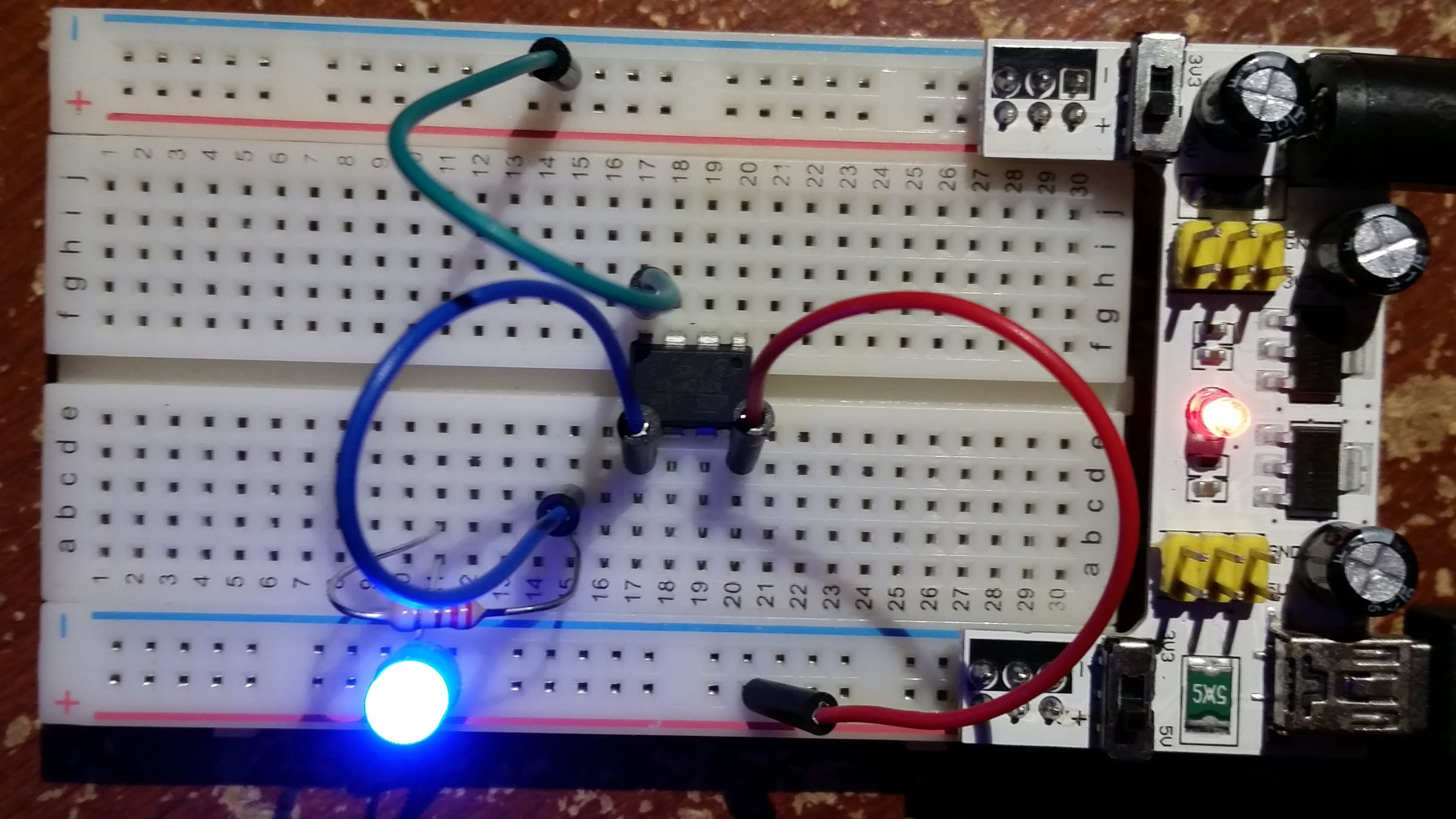 Program an ATtiny With Arduino : 7 Steps (with Pictures) - Instructables