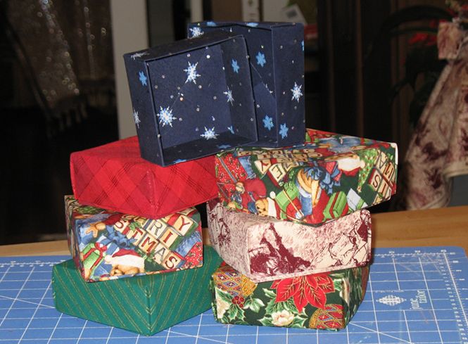Make Fabric Gift Boxes : 7 Steps (with Pictures) - Instructables
