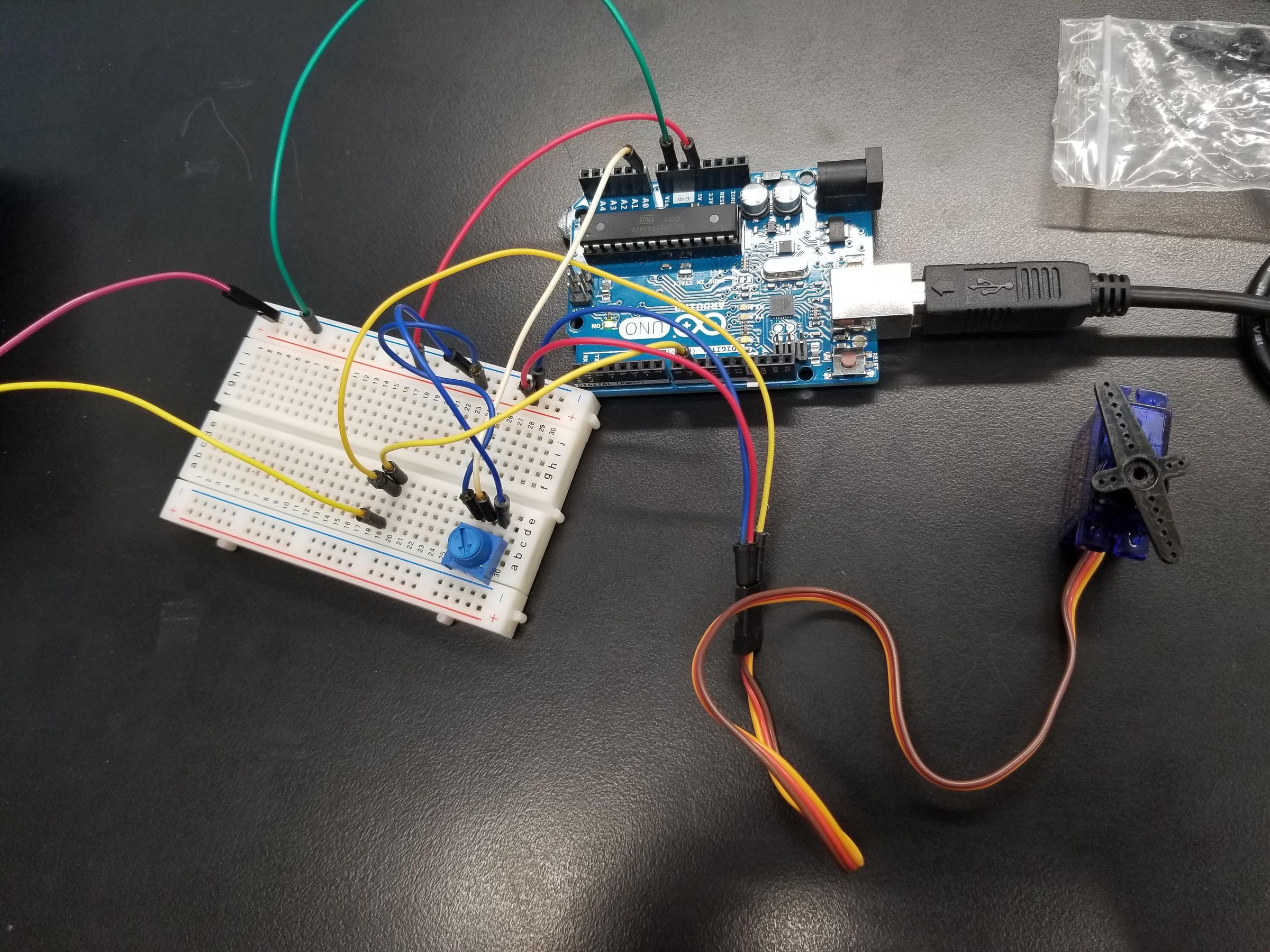 Useless Machine Using 555 Timer : 5 Steps (with Pictures) - Instructables