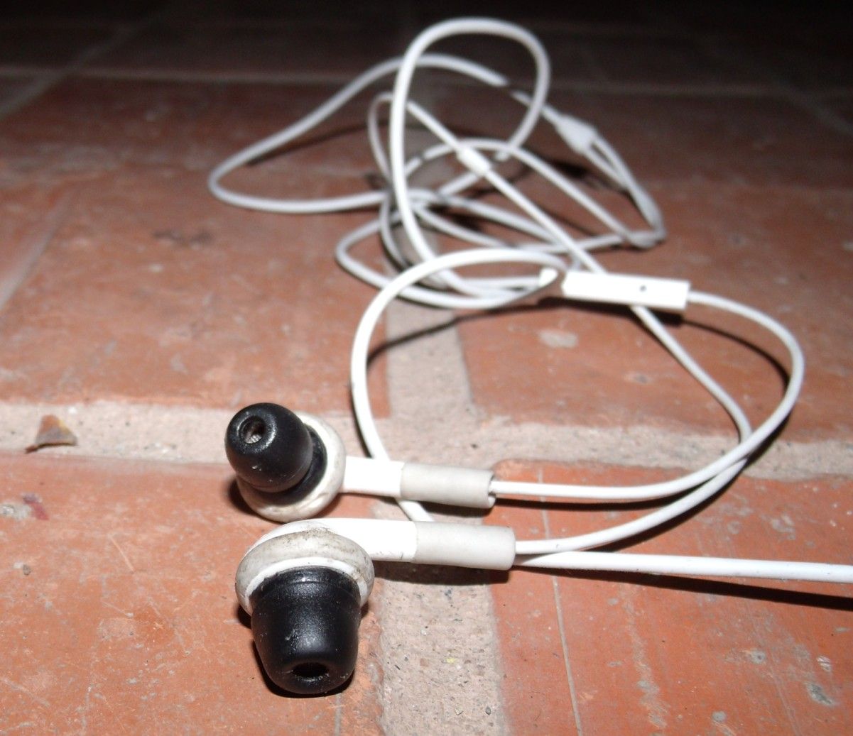 ear defender headphones DIY Project - Step-by-Step DIY Project | FindingDIY