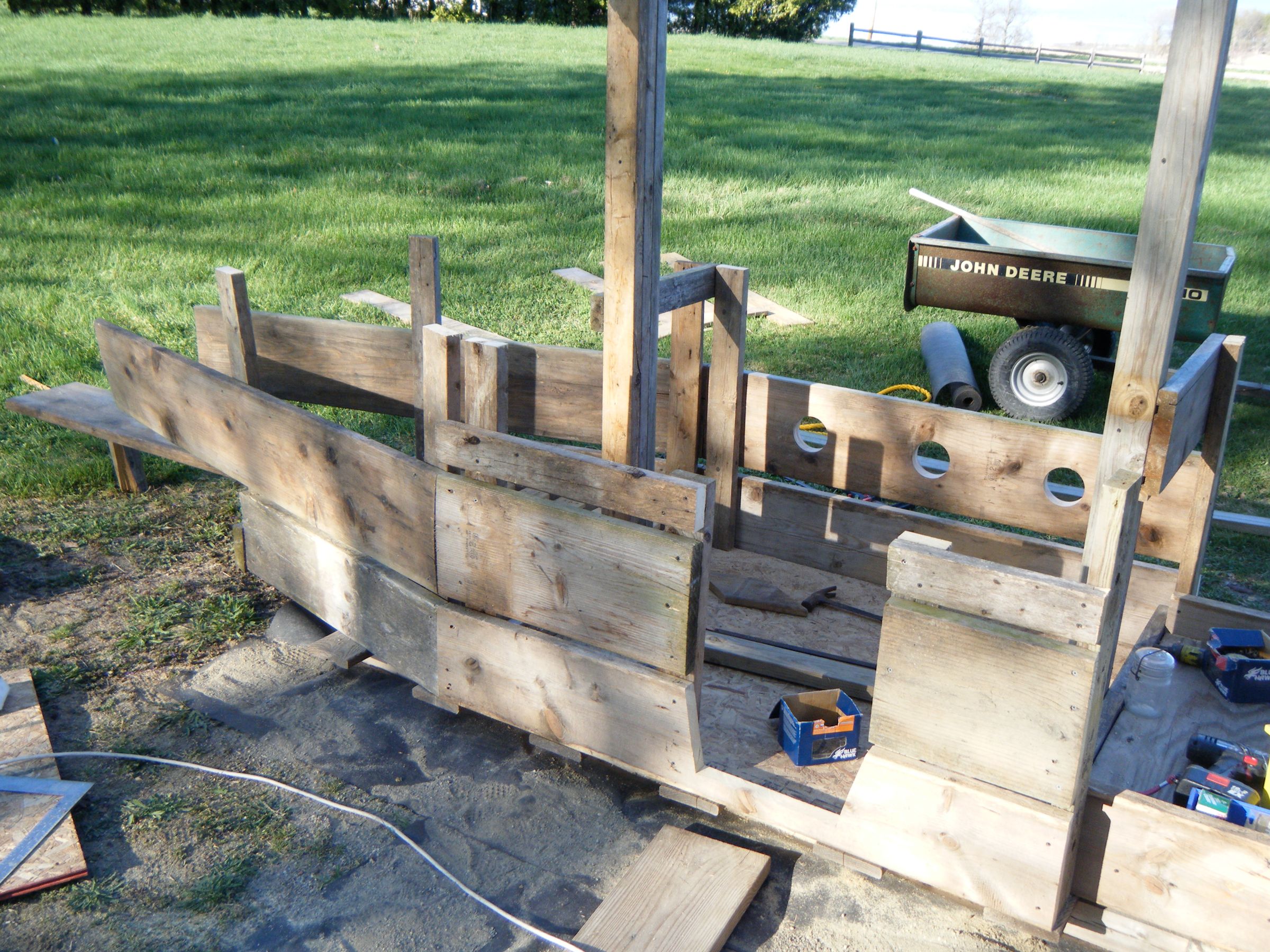 Pallet Pirate Ship : 25 Steps (with Pictures) - Instructables
