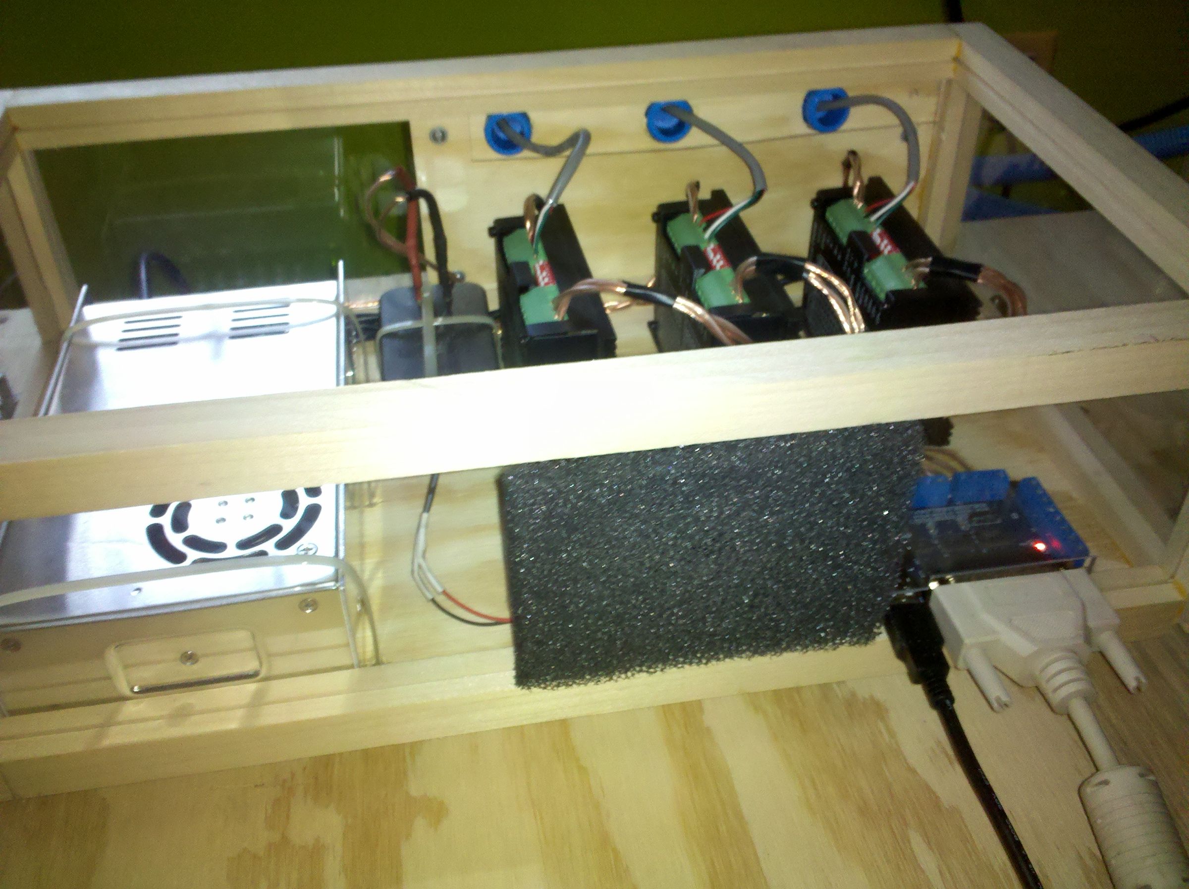 Homemade 2'x4' Wood CNC Router : 4 Steps (with Pictures) - Instructables